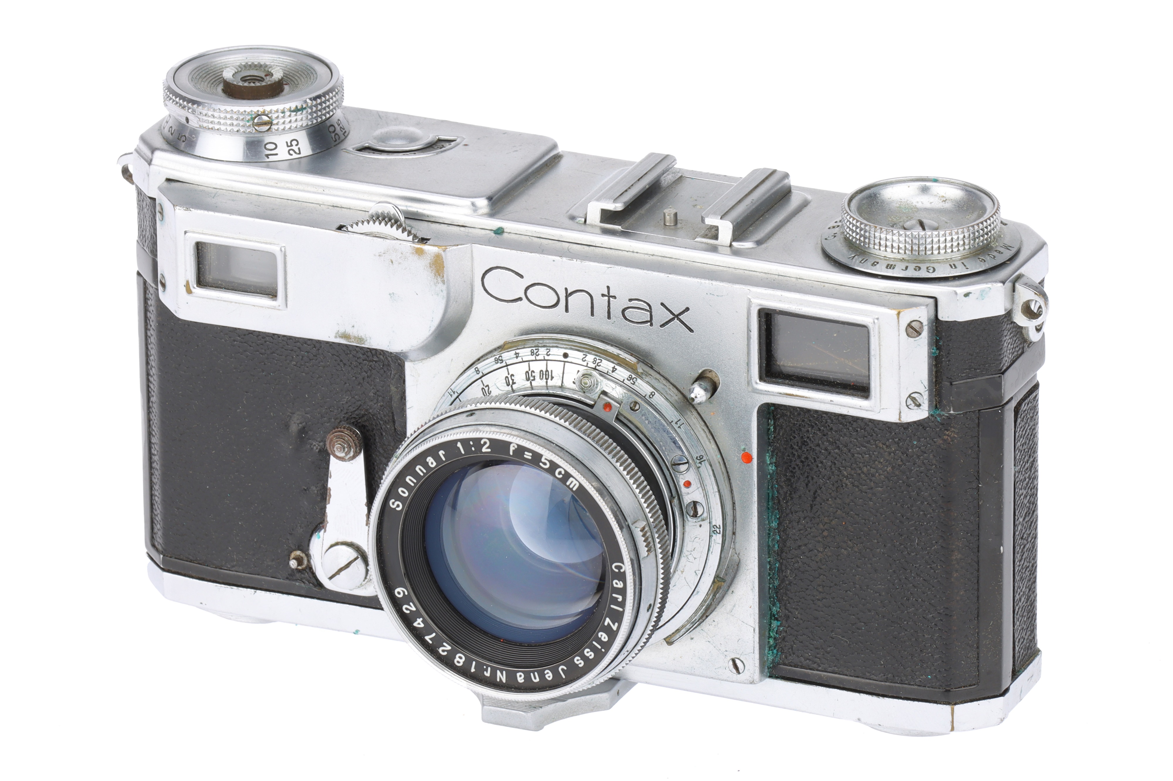 Lot 130 - A Zeiss Ikon Contax II Rangefinder Camera,