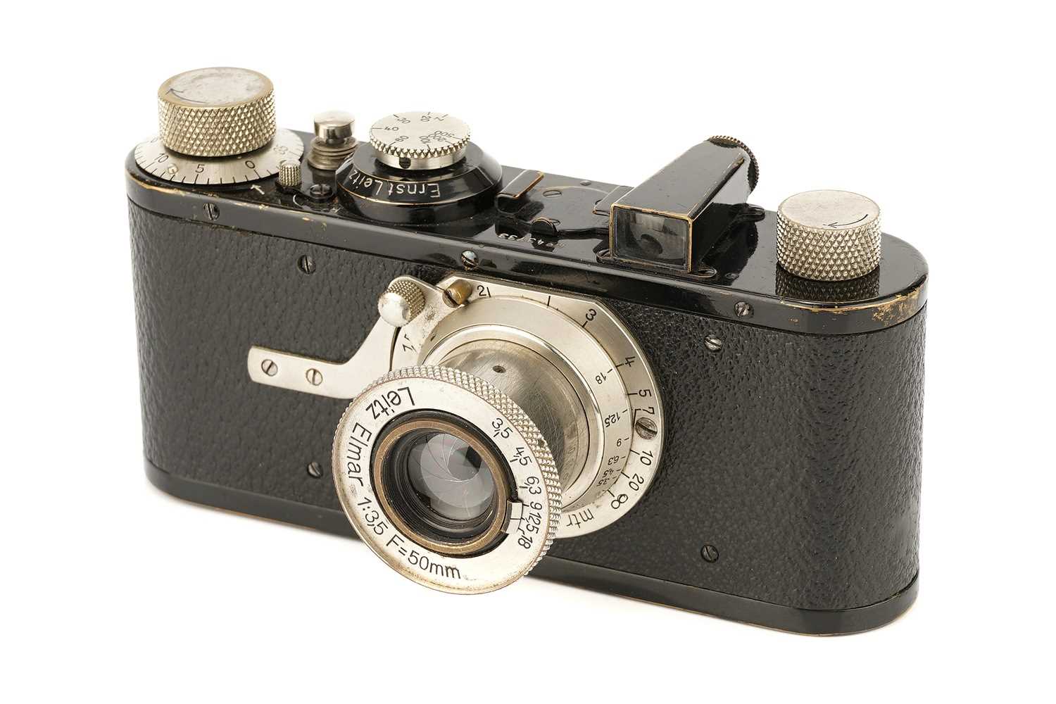Lot 128 - A Leica I Model A Camera,