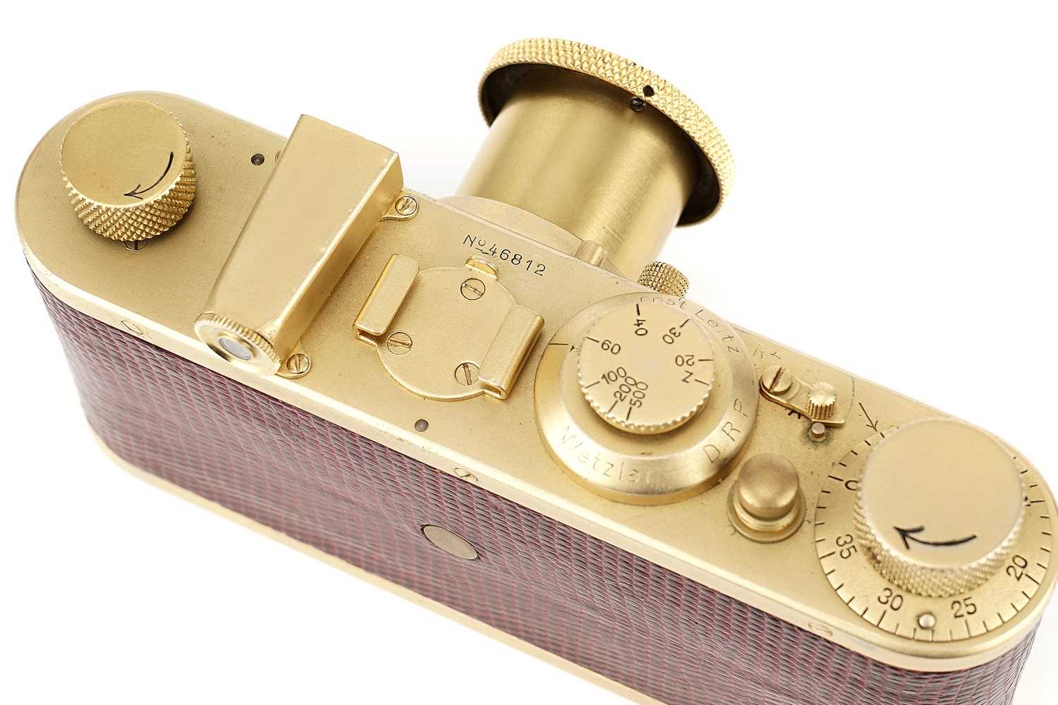 Lot 130 - A Leica I Model A 'Luxus' Replica Camera,