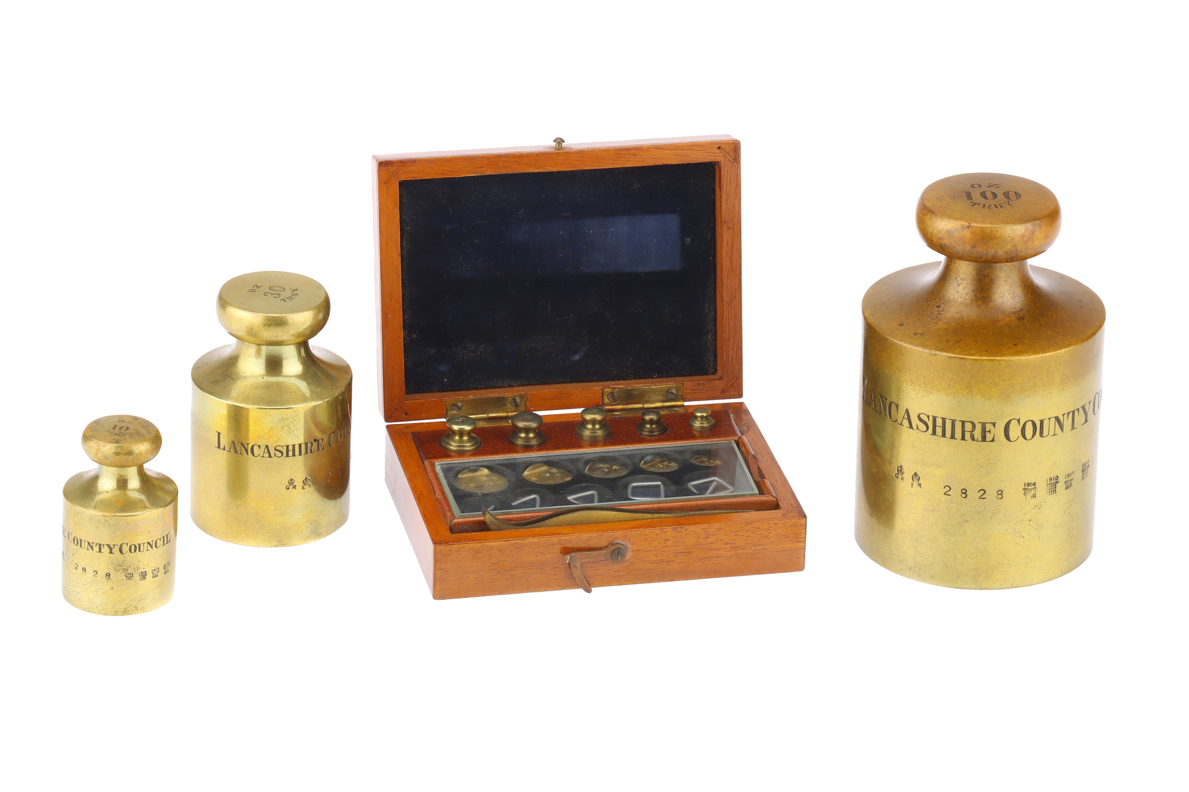 Lot 226 - Cylindrical Pattern Troy Bullion Weights