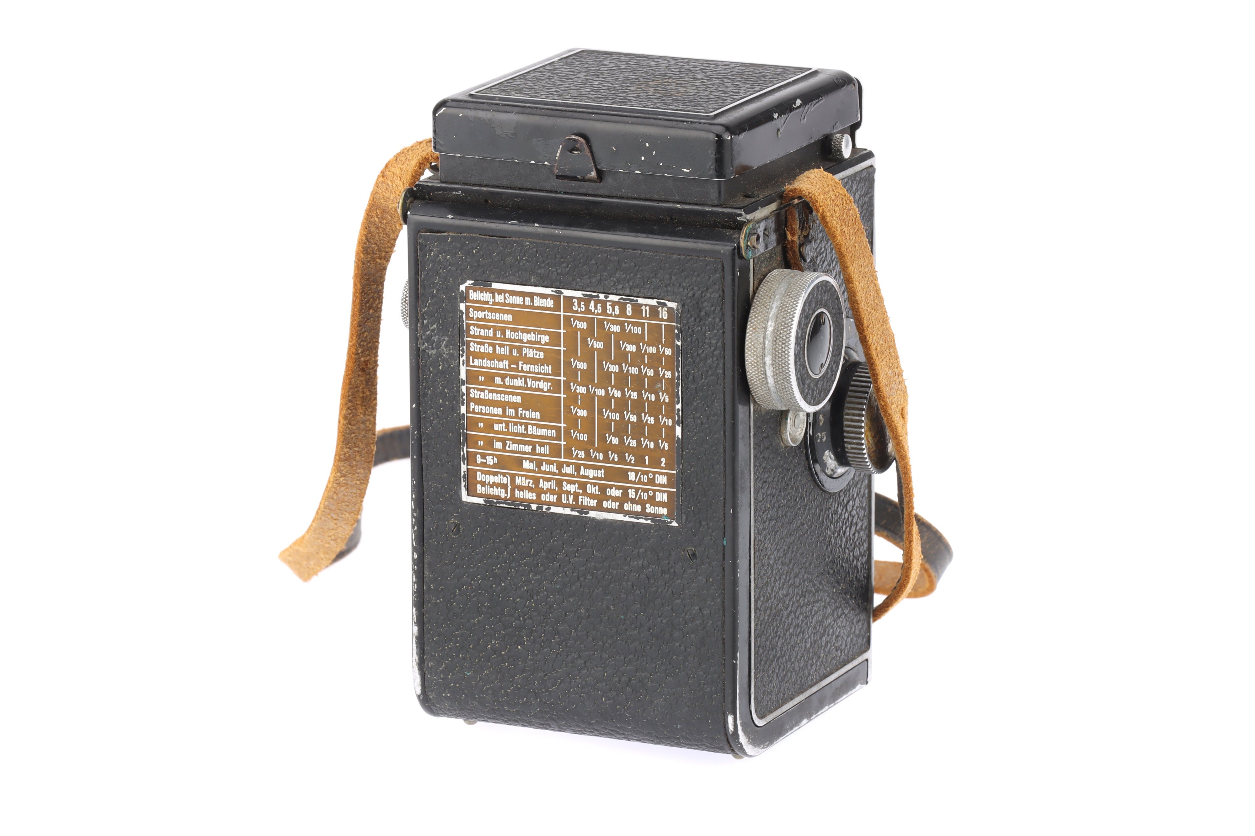 Lot 352 - A Rollei Rolleicord Medium Format TLR Camera,