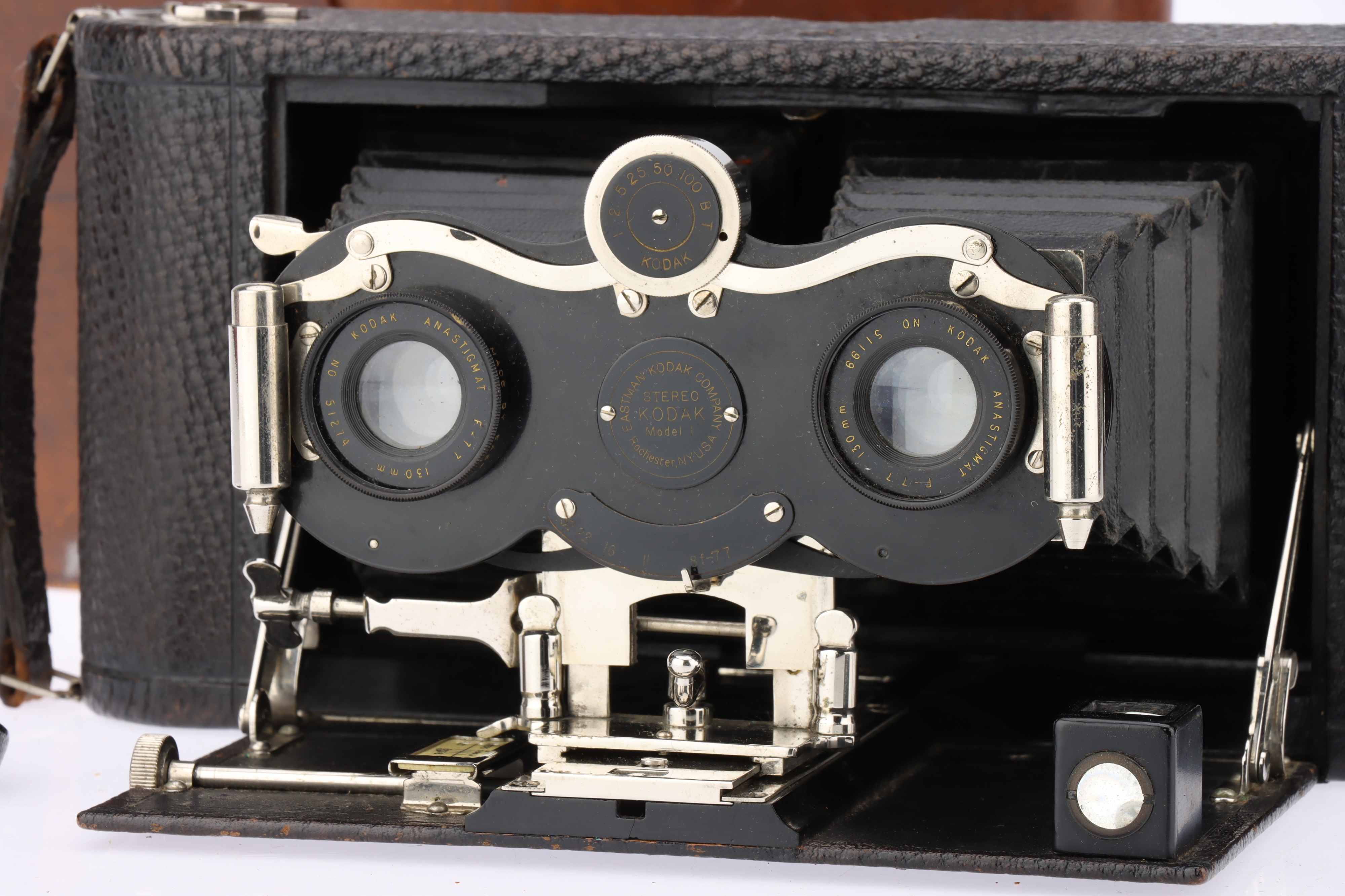 Lot 366 - A Kodak Stereo Model I Roll Film Folding