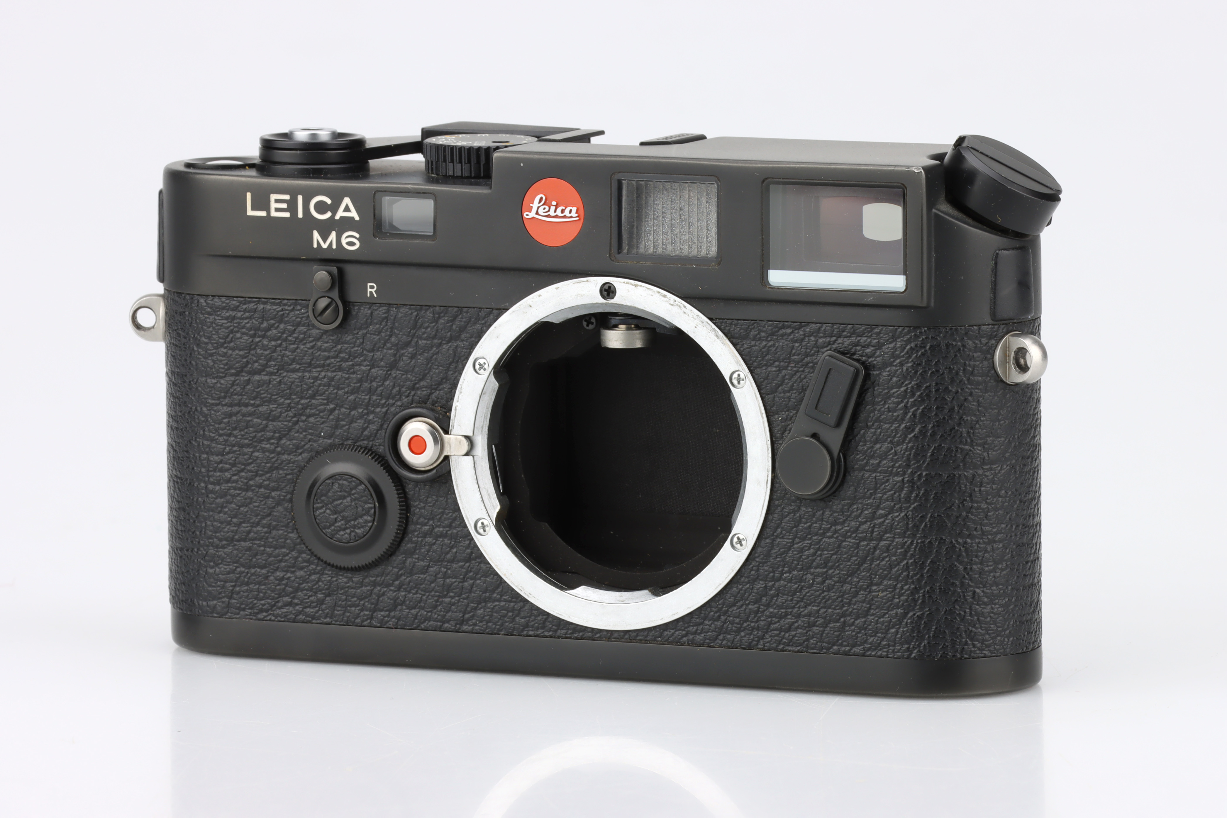 Lot 4 - A Leica M6 Rangefinder Camera Body,