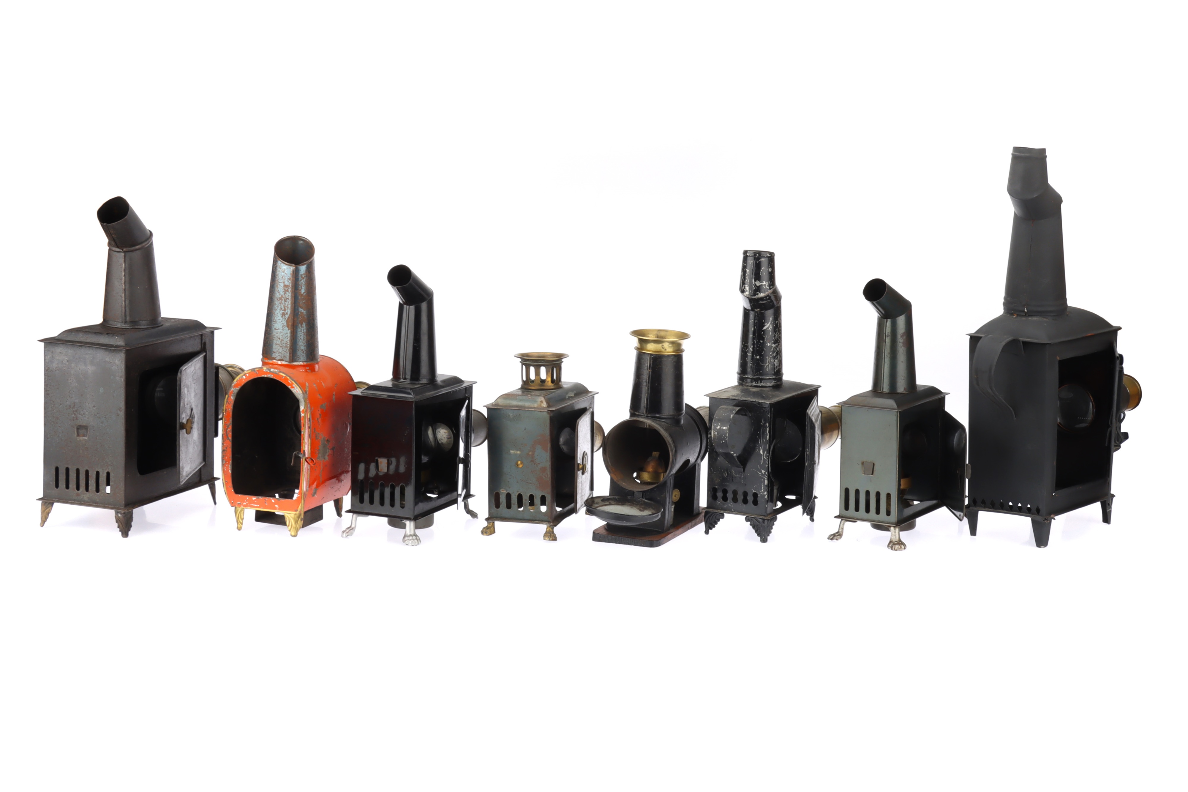 Lot 28 - Collection of German Tinplate Magic Lanterns