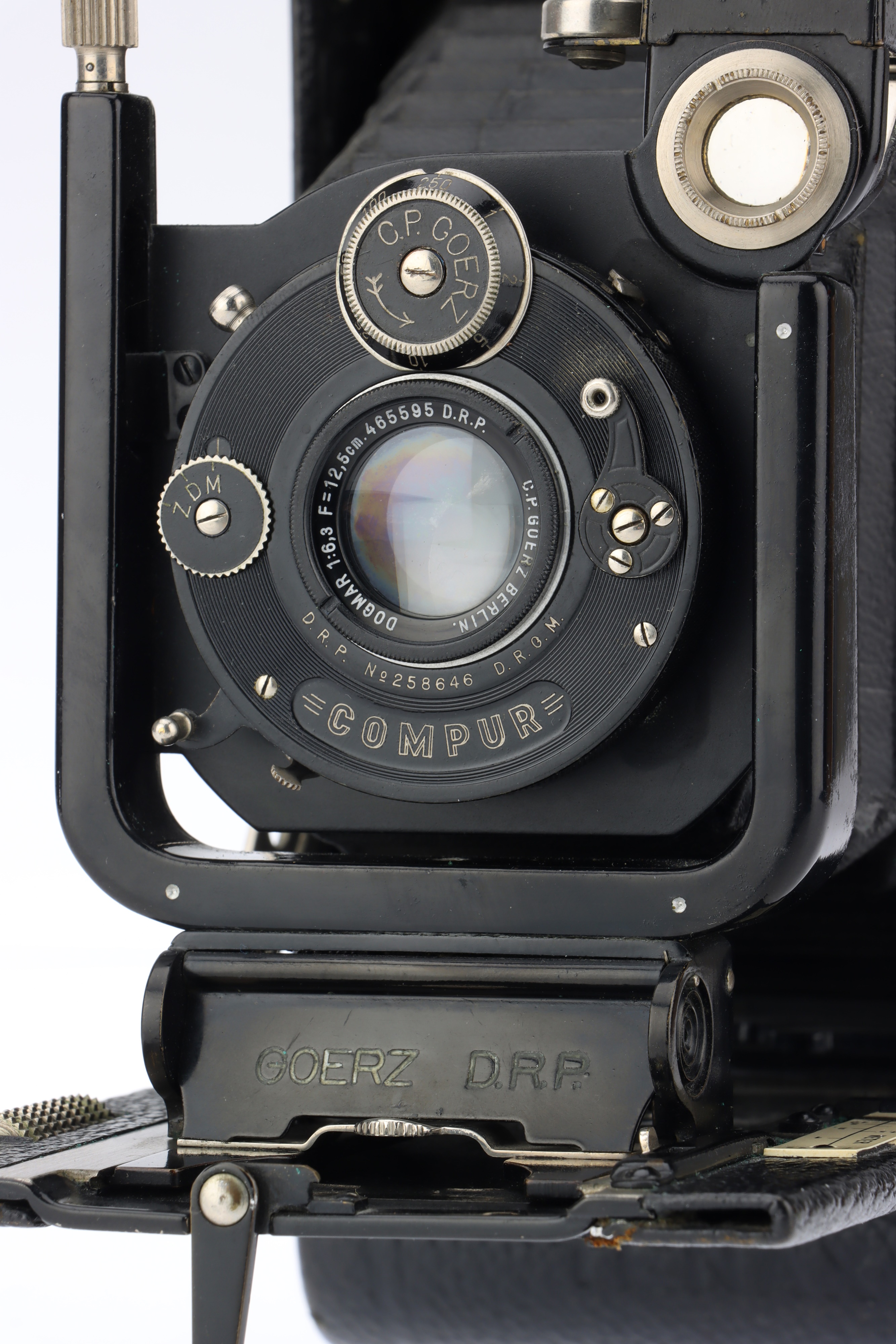 Lot 408 - A C.P. Goerz Roll-Tenax Folding Roll Film
