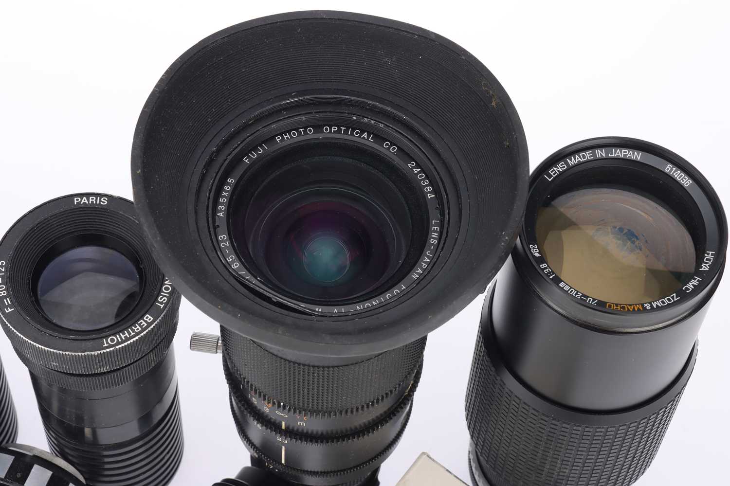 Lot 451 - A Mixed Selection of Camera & Projector