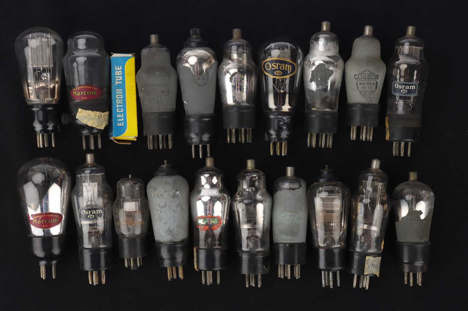 Lot 888 - Collection of 50 Early Radio Valves