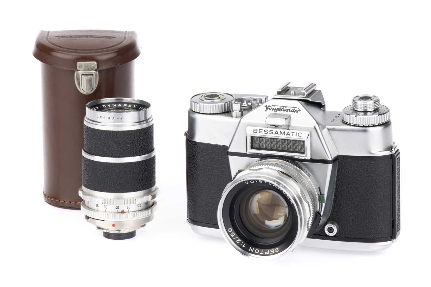 Lot 183 - A Voigtlander Bessamatic 35mm SLR Camera,