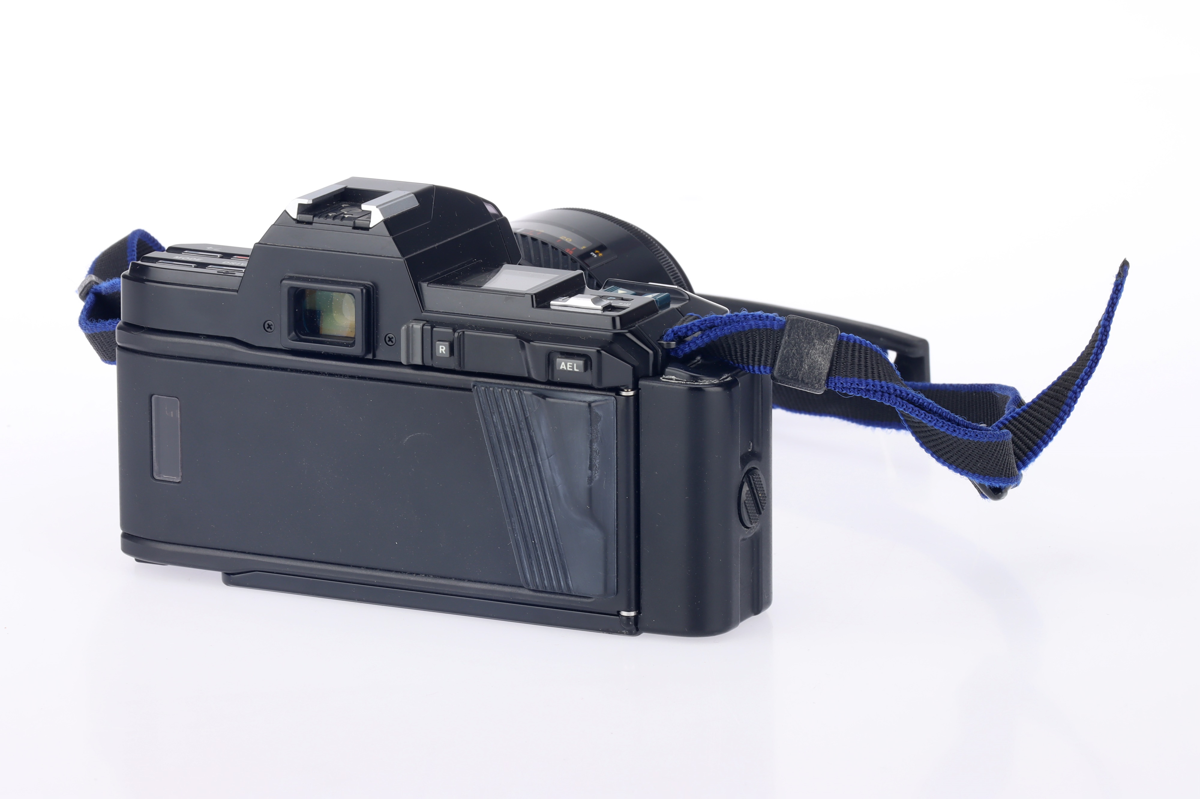 Lot 266 - A Minolta 7000 35mm Film SLR Camera,