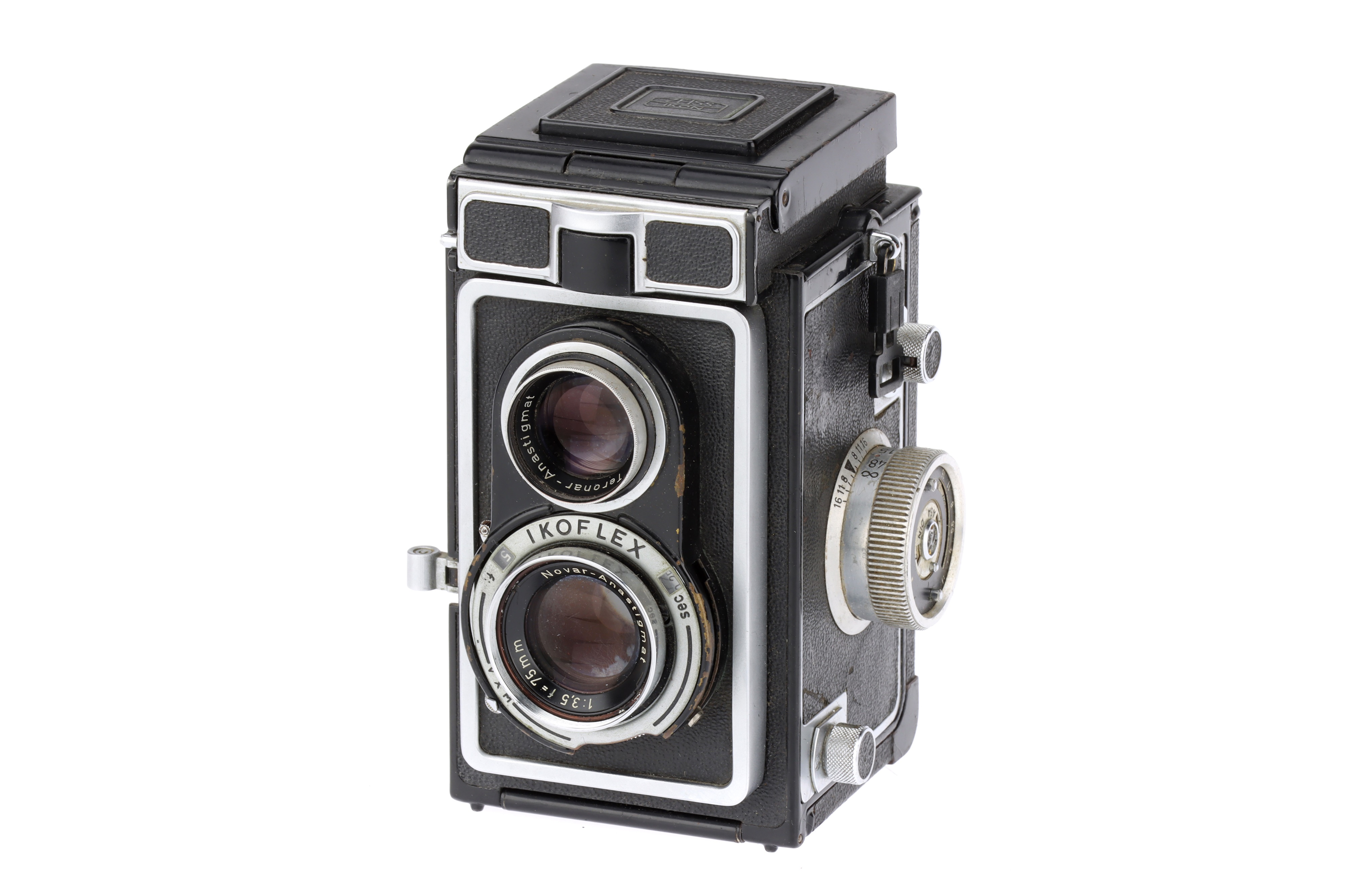 Lot 398 - Zeiss Ikon Ikoflex Medium Format TLR Camera,