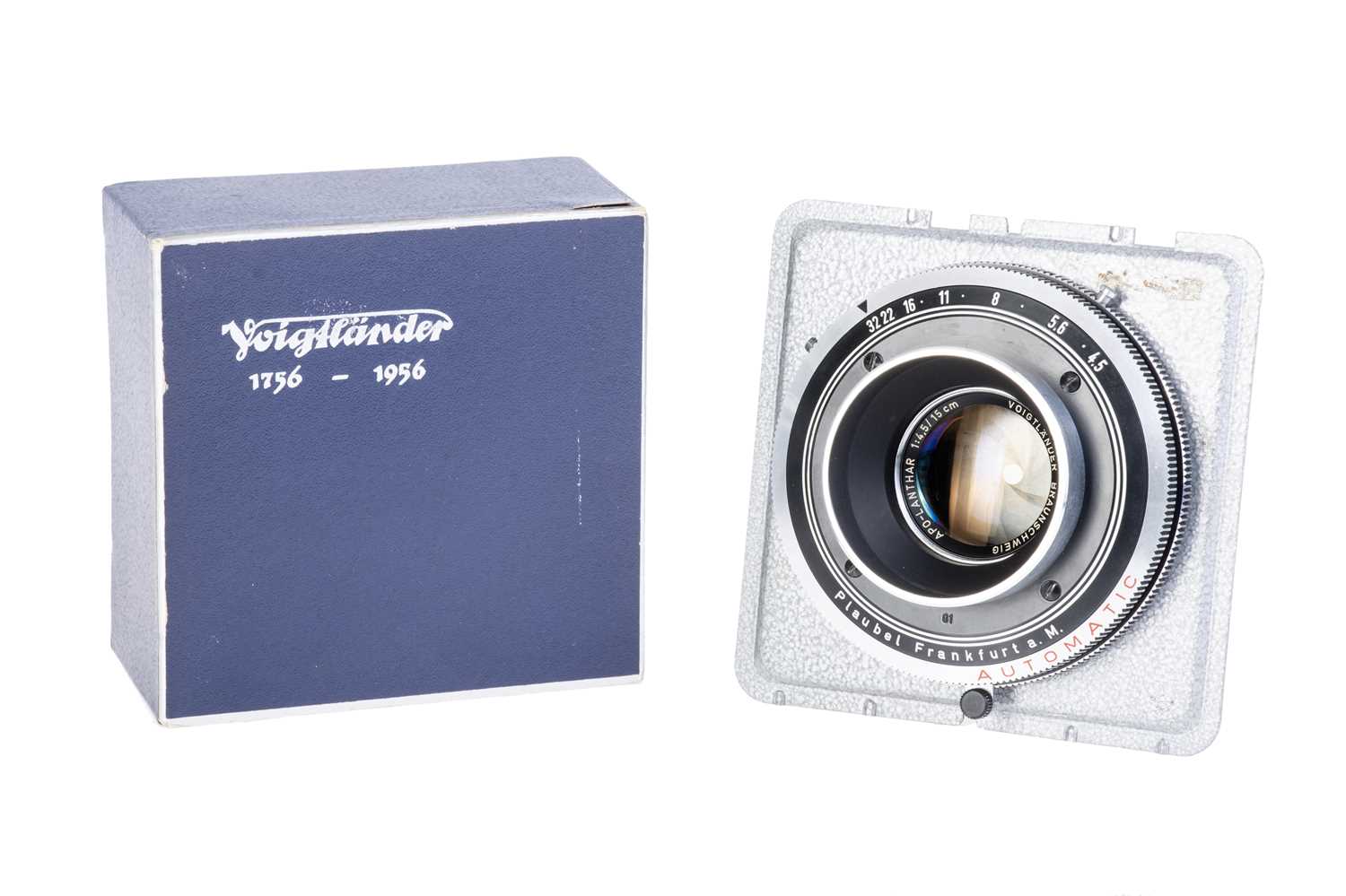 Lot 222 - A Voigtlander APO-Lanthar f/4.5 150mm Lens,