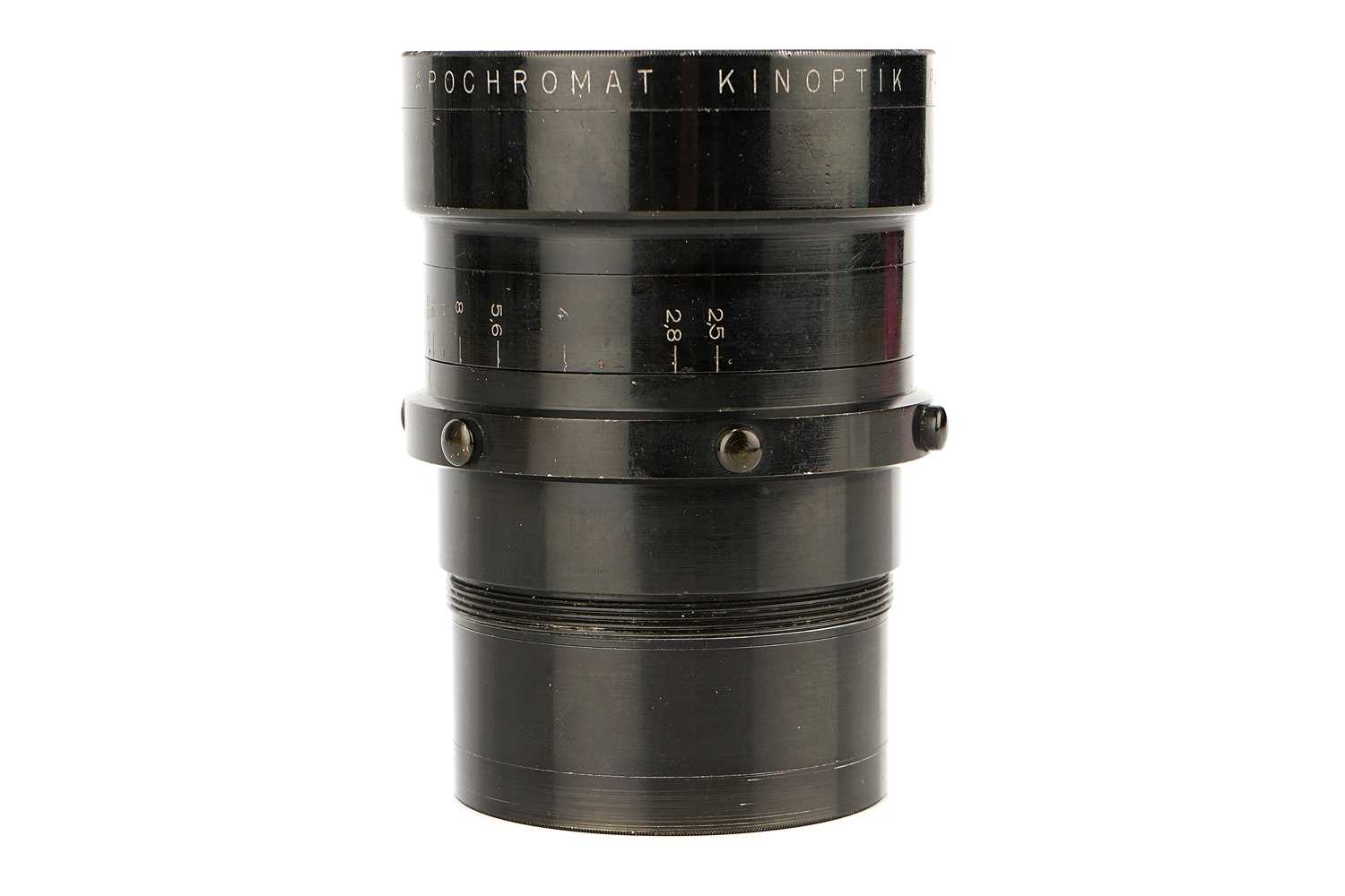 Lot 388 - A Kinoptik Foyer Apochromat f/2.5 150mm Lens,