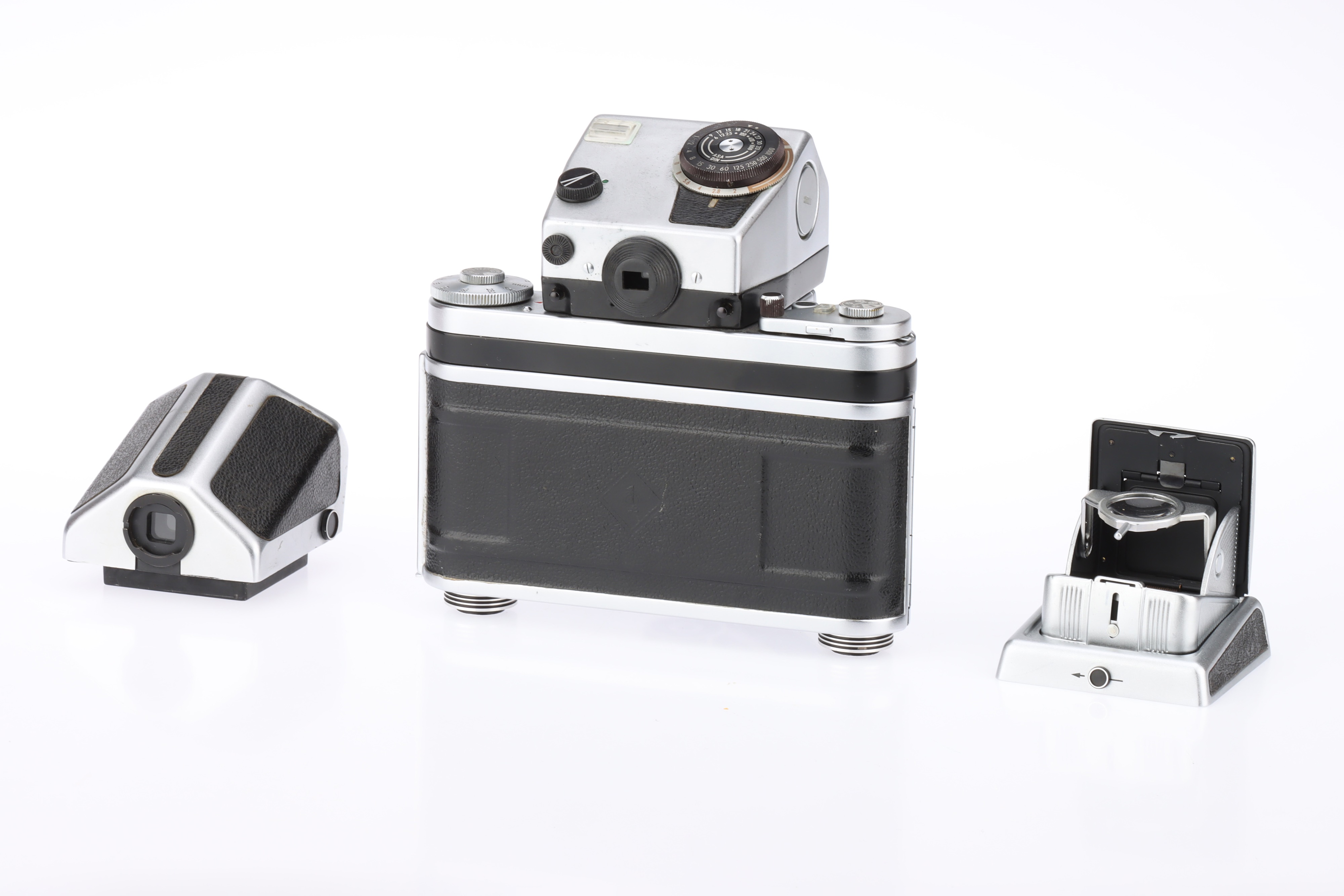 Lot 214 - A Pentacon Six TL Medium Format SLR Camera