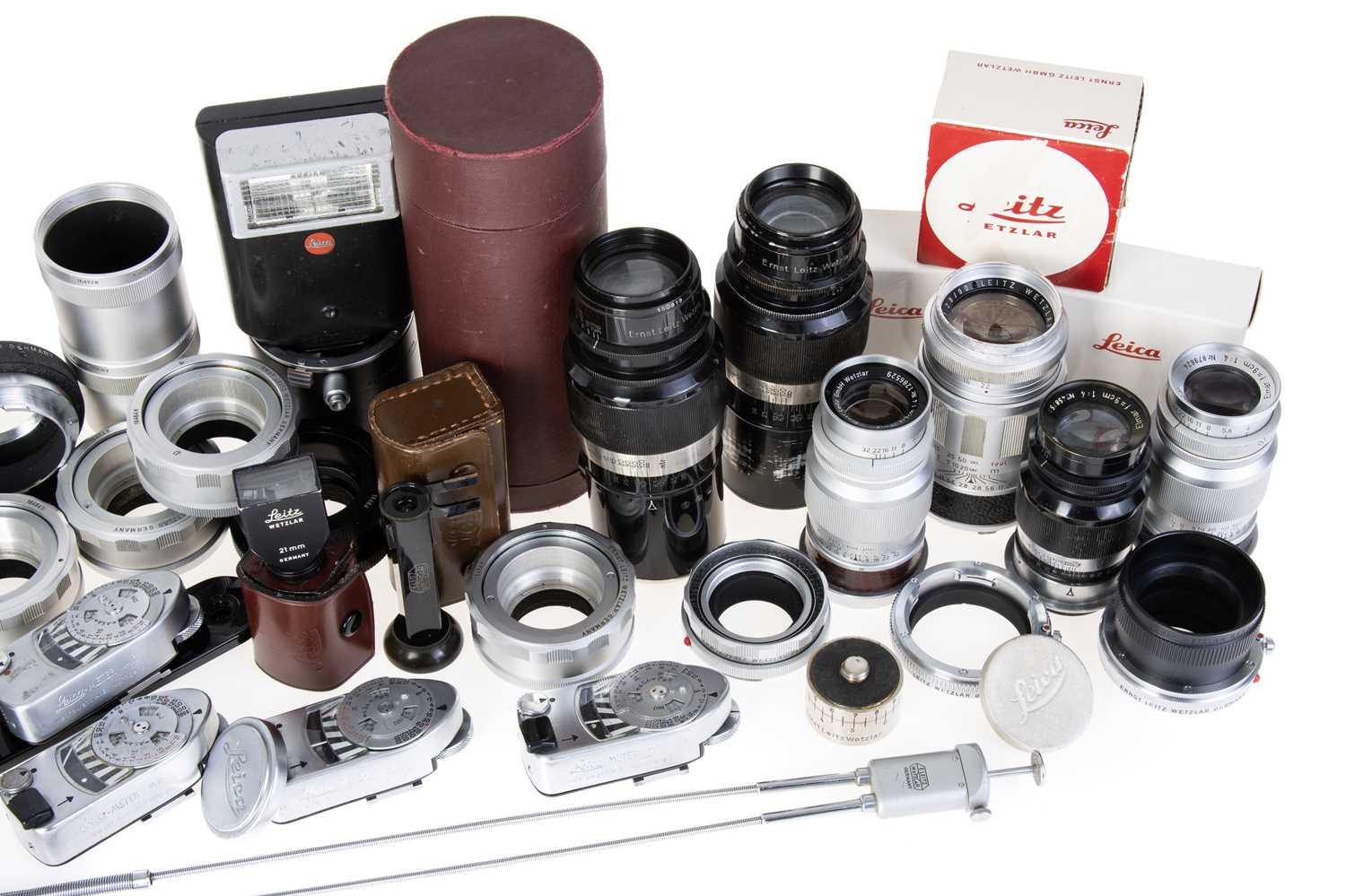 Lot 65 - A Selection of Leica Accessories,