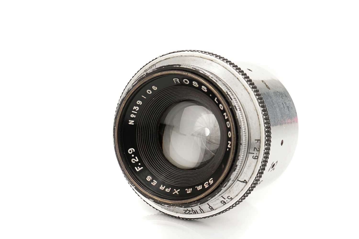 Lot 398 - A Ross Xpres f/2.9 53mm Lens,