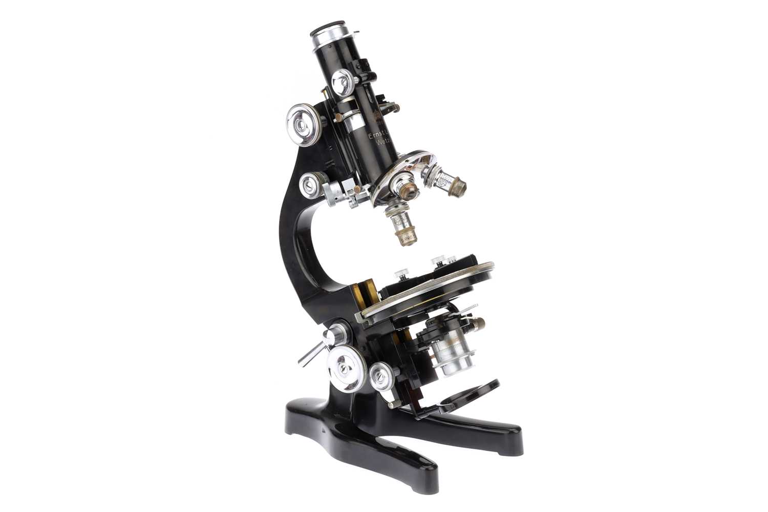 Lot 4 - An Important Leitz AM Petrological Microscope