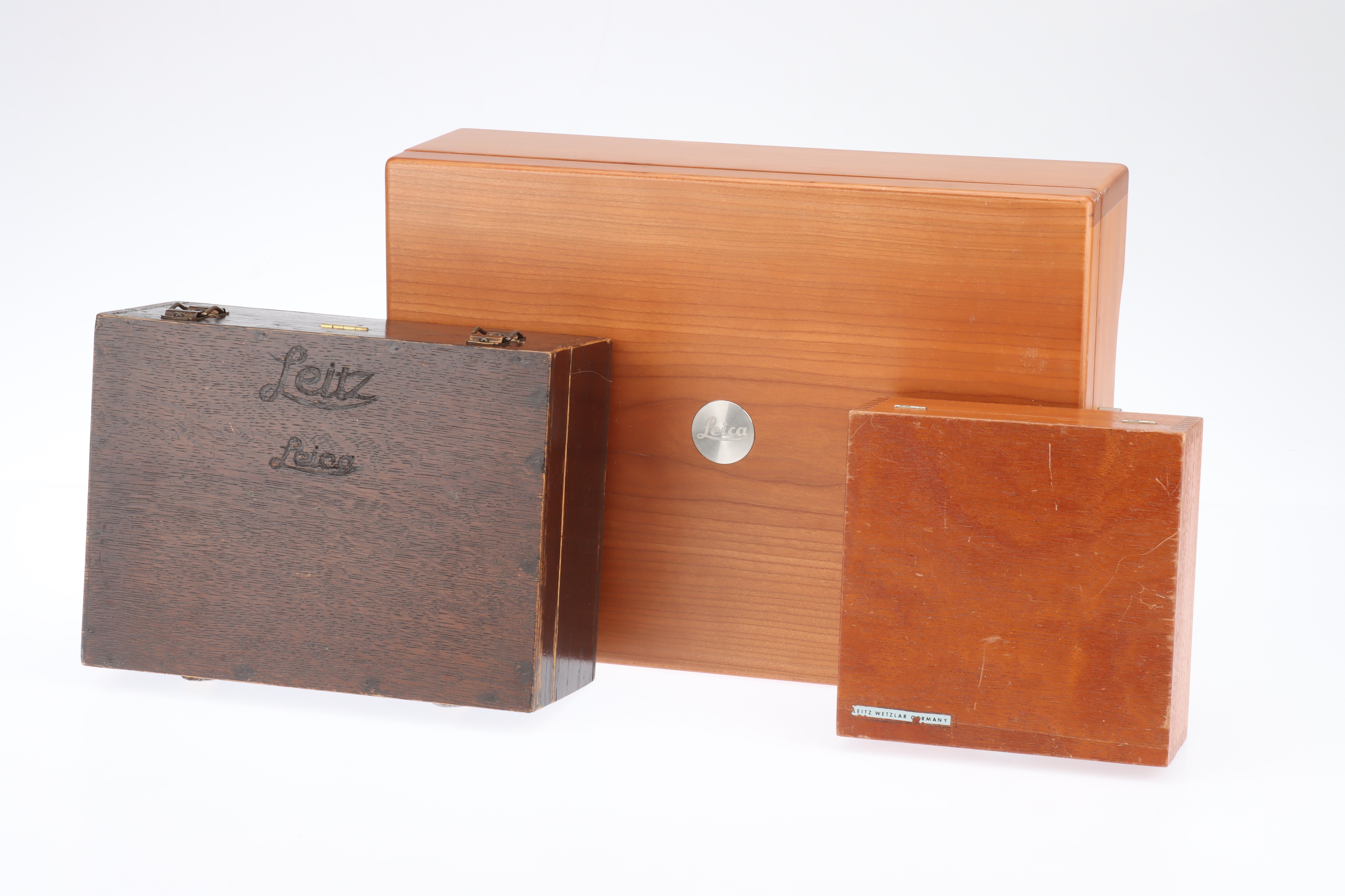 Lot 23 - A Collection of Leitz Wetzlar Accessories