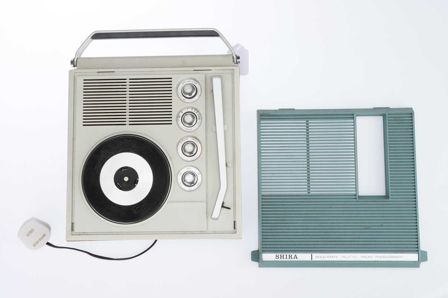 Lot 978 - A Shira Solid State Radio Phonograph
