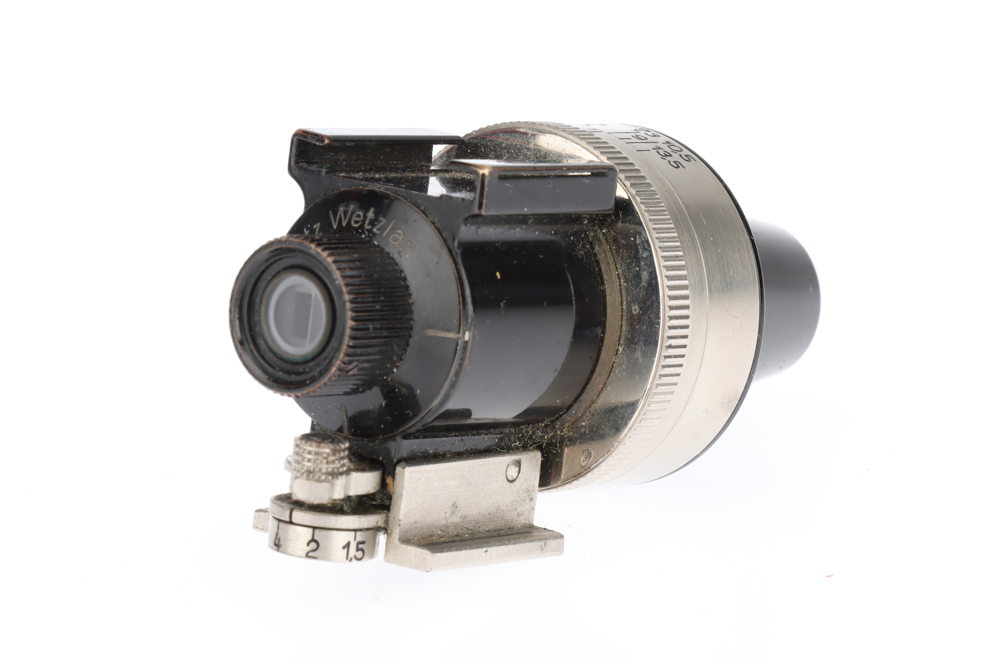 Lot 30 - A Leica VIDOM Universal Viewfinder,