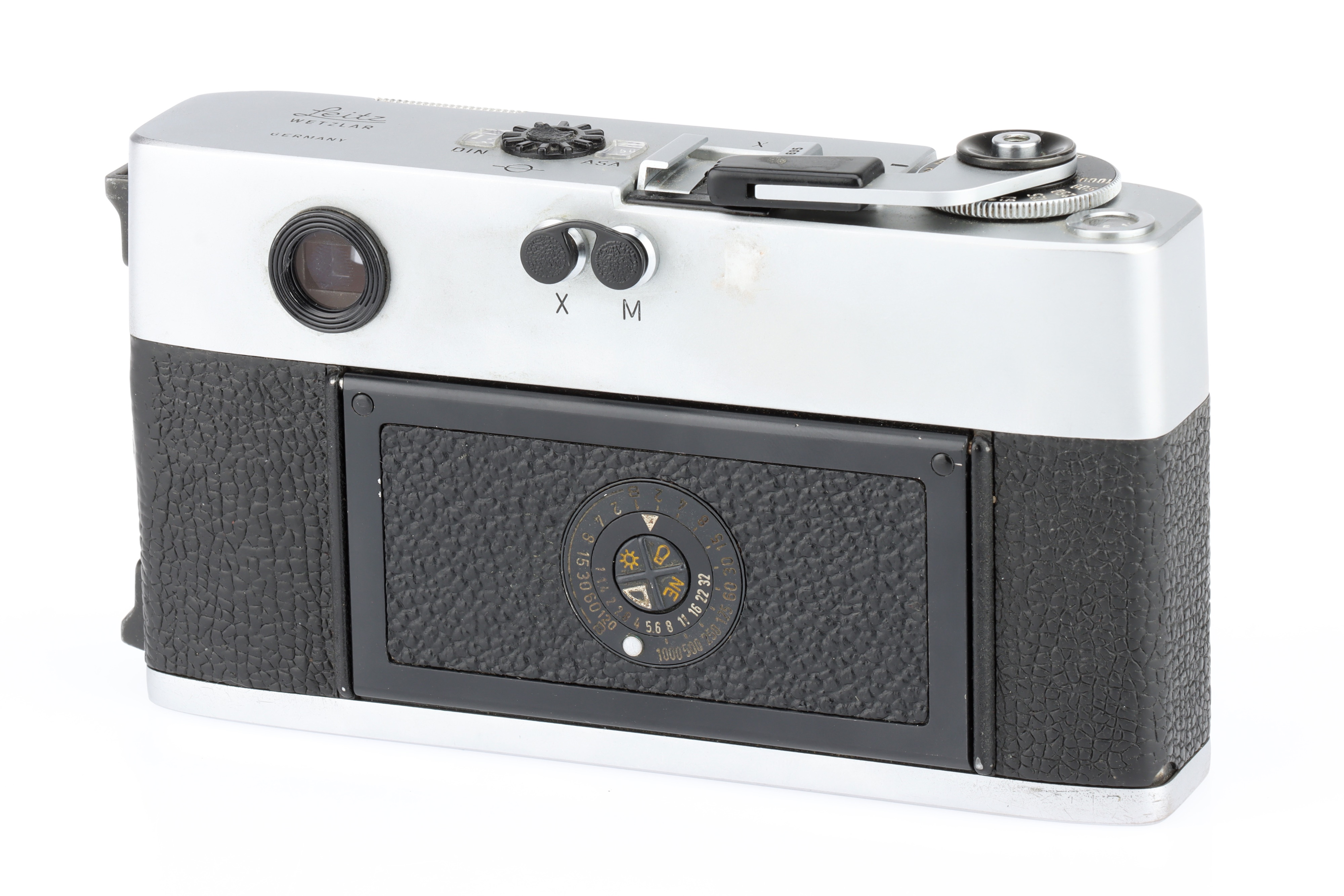 Lot 5 - A Leica M5 Rangefinder Camera,