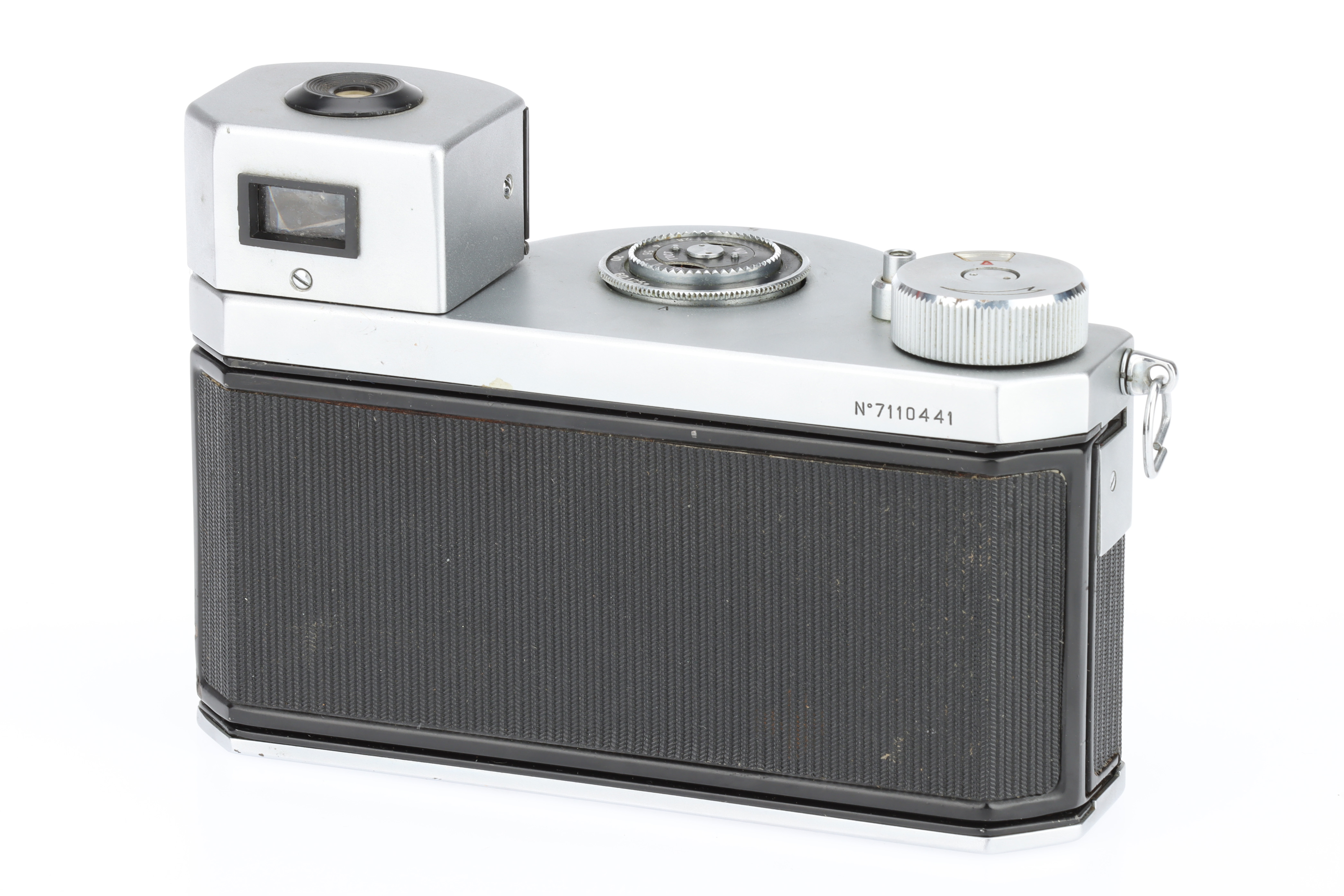 Lot 105 - A KMZ Horizont 35mm Panoramic Swing Lens