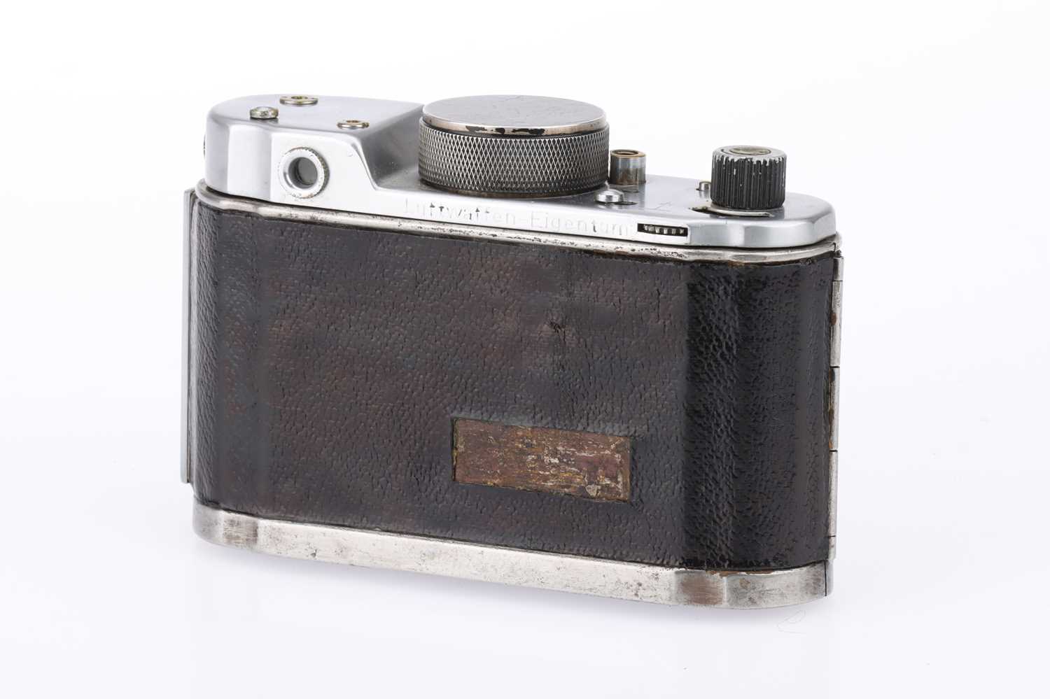 Lot 109 - A Berning Robot II 35mm Clockwork Camera,