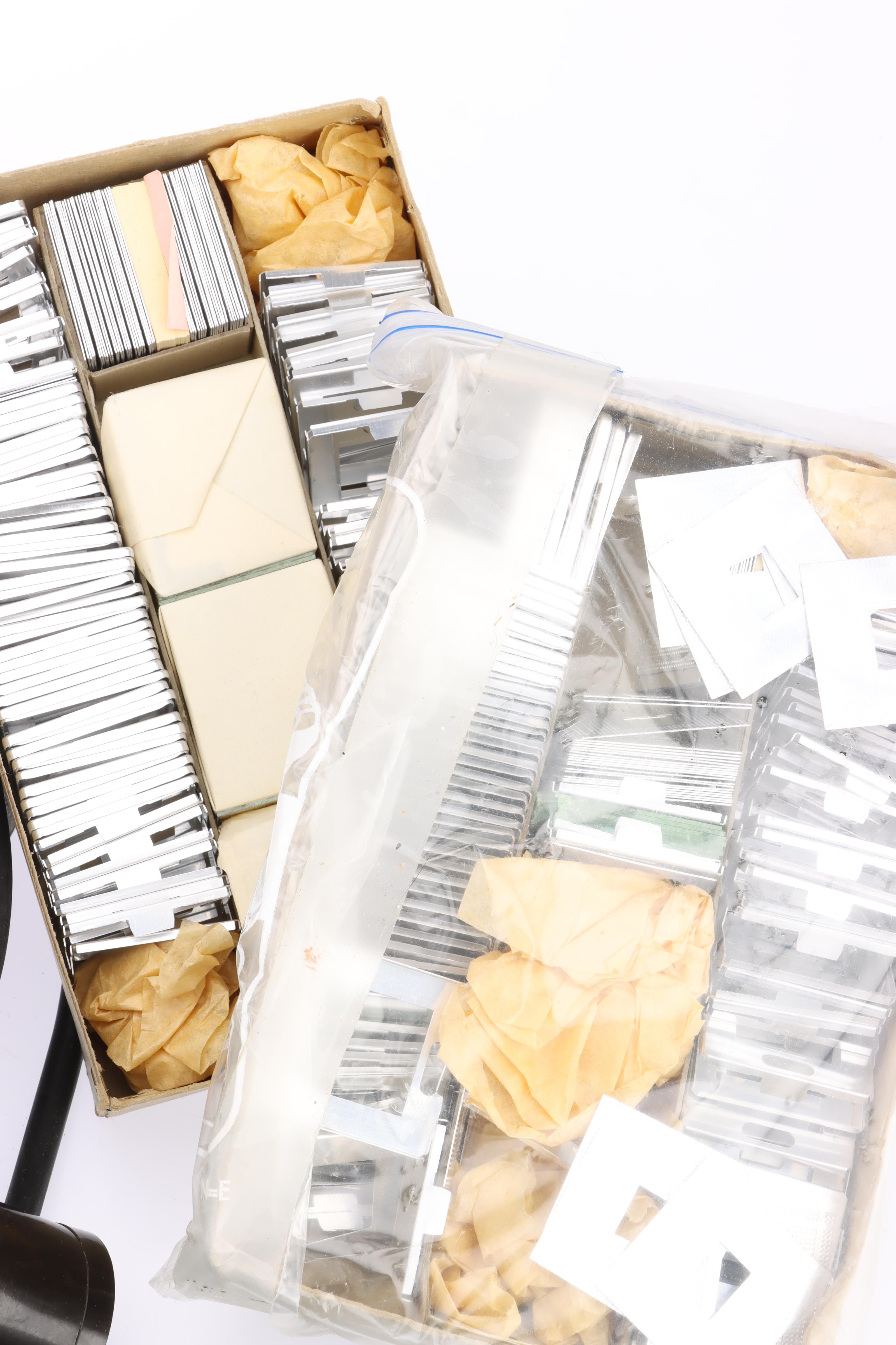 Lot 358 - A Minox 3001 Slide Projector,