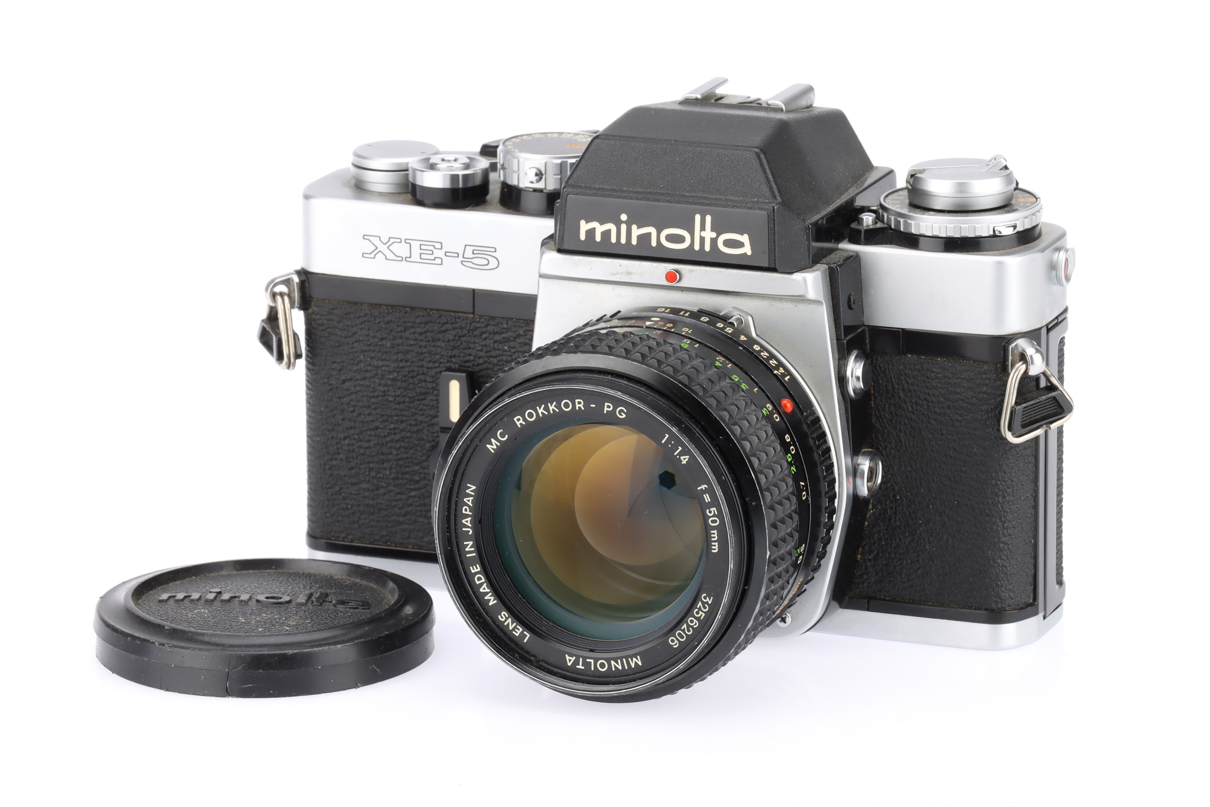 Lot 156 - A Minolta XE-5 35mm SLR Camera,