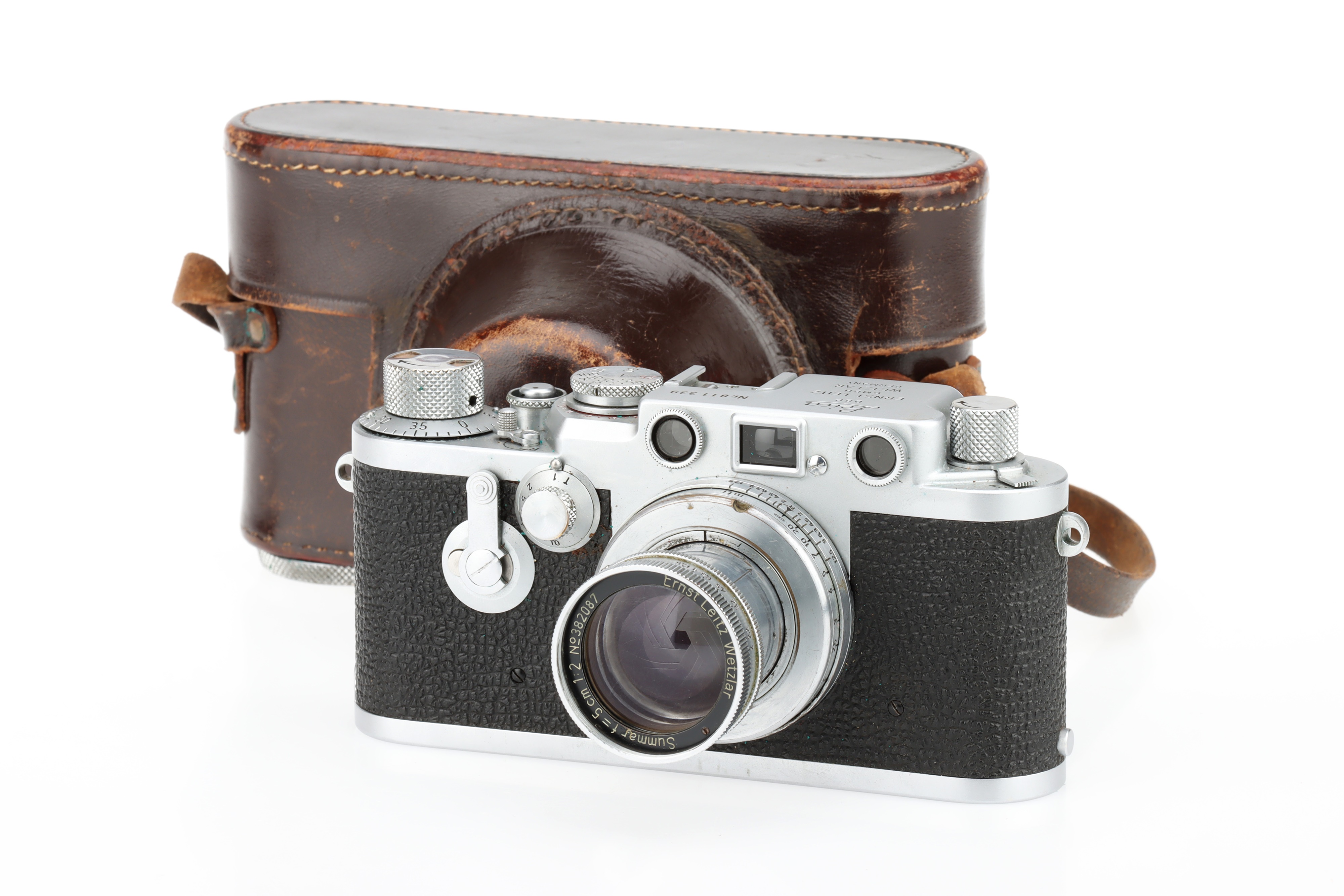Lot 3 - A Leitz Leica IIIf 35mm Rangefinder Camera,