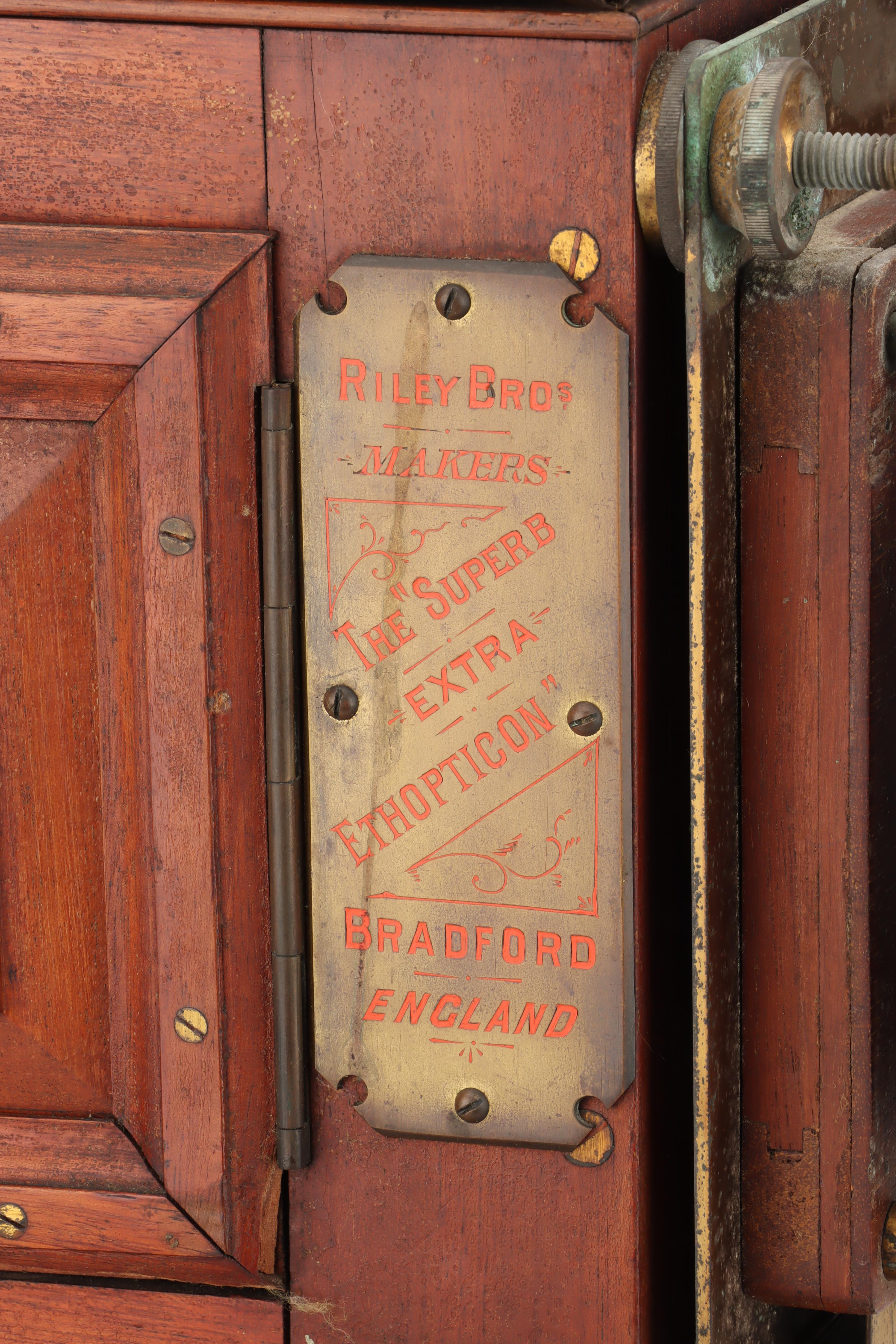 Lot 338 - Biunial Magic Lantern Body,