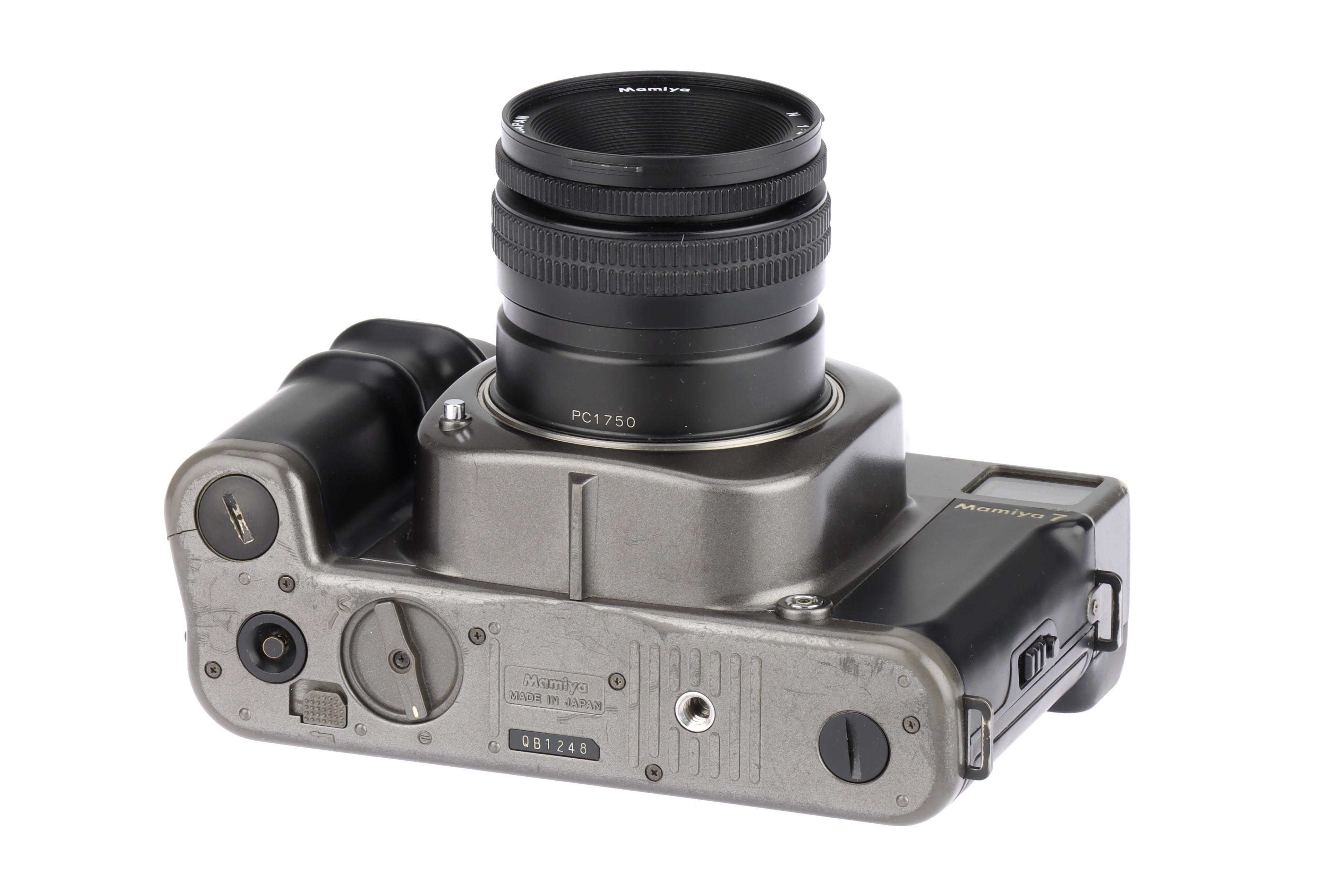 Lot 147 - A Mamiya 7 Rangefinder Camera,