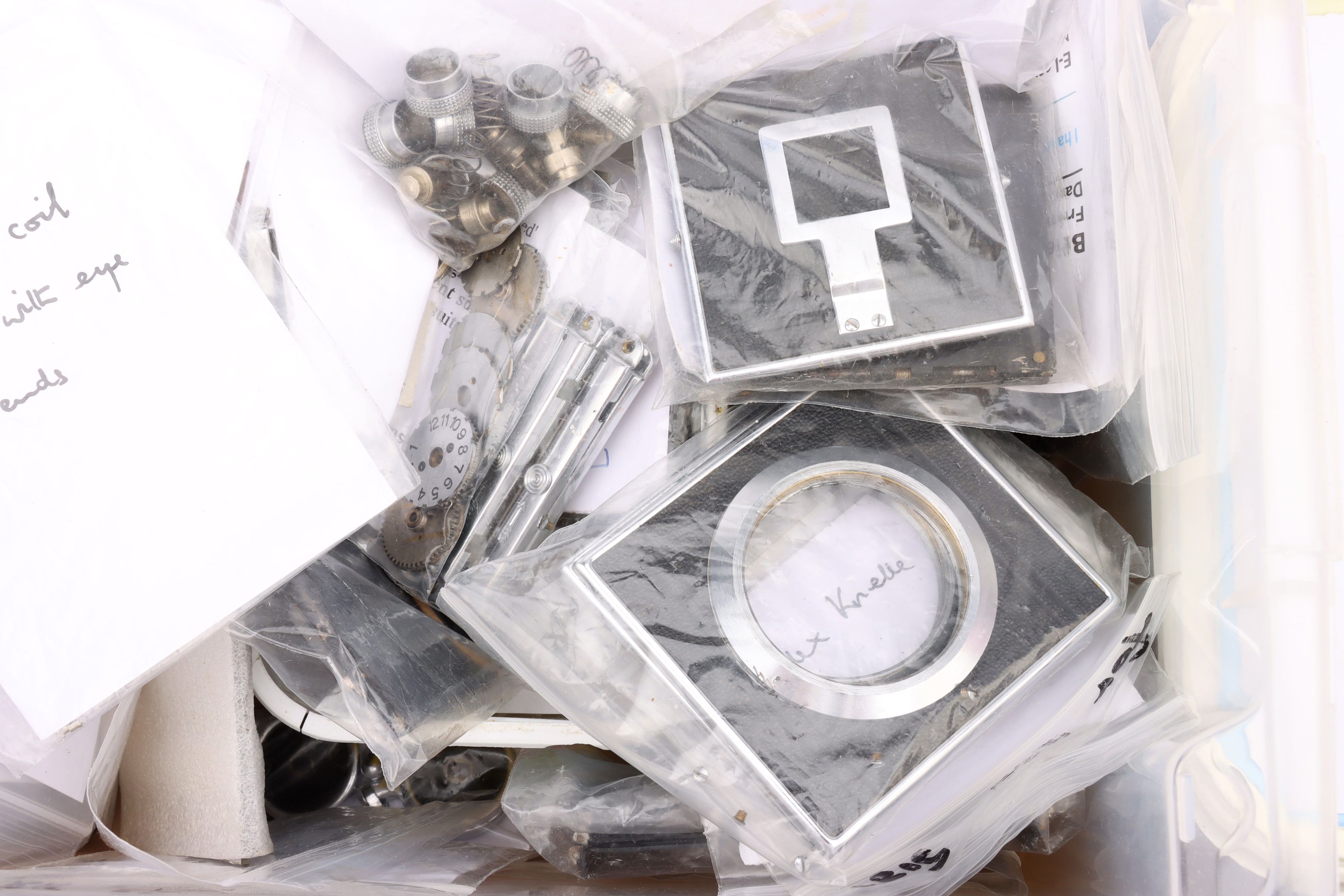 Lot 265 - A Large Collection of Camera Mechanism