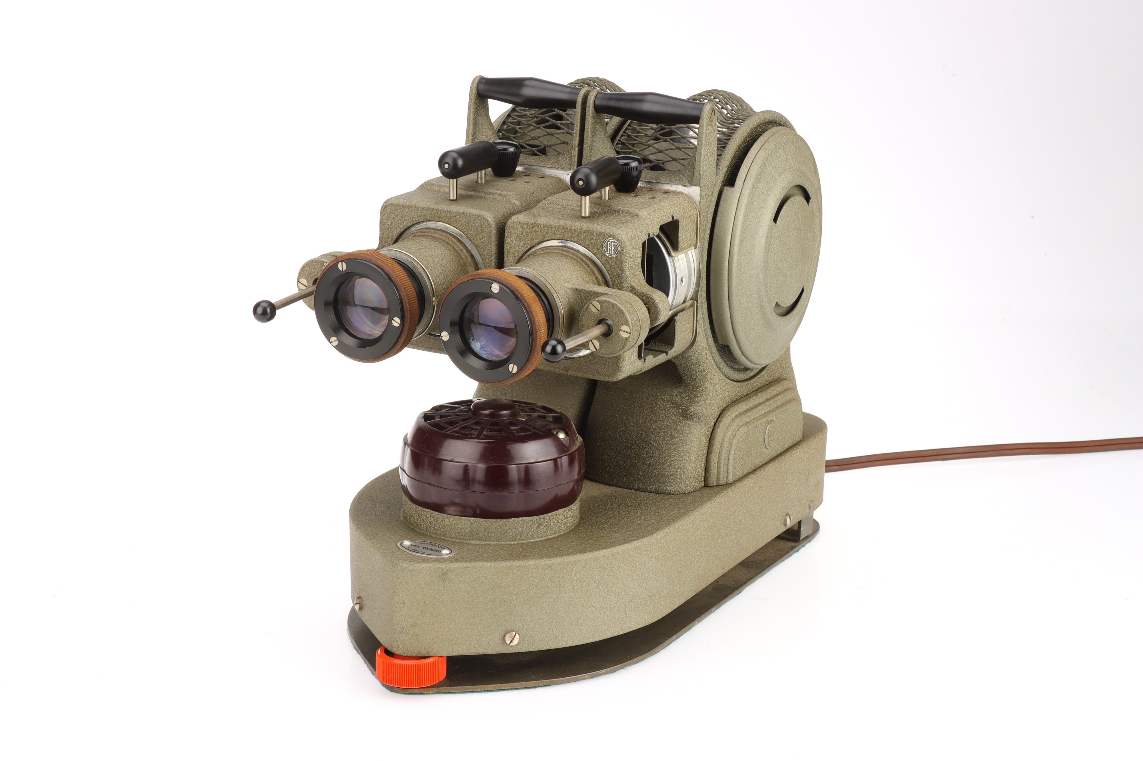 Lot 300 - Jules Richard Stereo Projector,