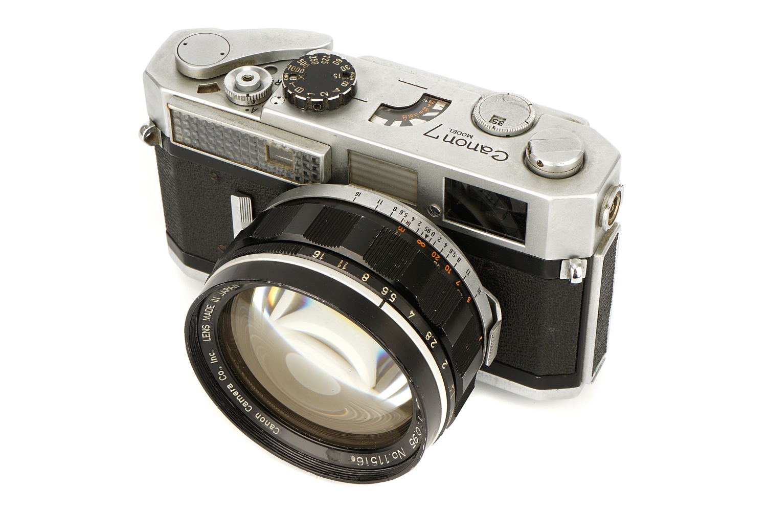 Lot 251 - A Canon 7s Rangefinder Camera,