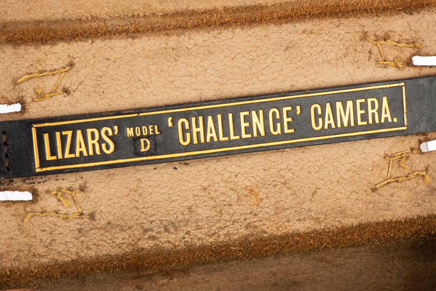 Lot 252 - A J. Lizars Challenge Model D Roll Film