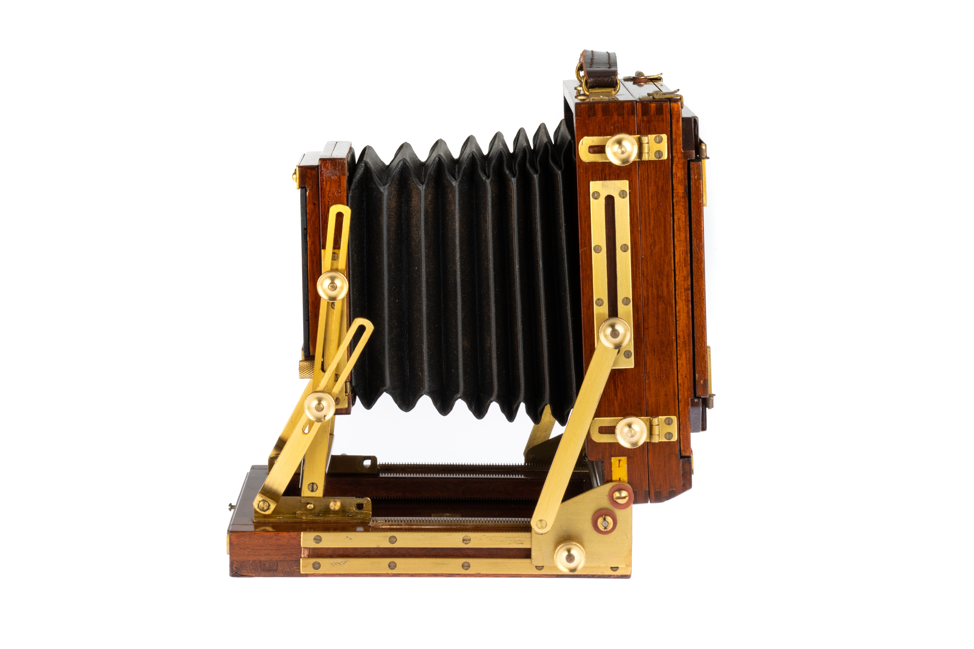 Lot 240 - A Gandolfi 5x4" Mahogany & Brass Field