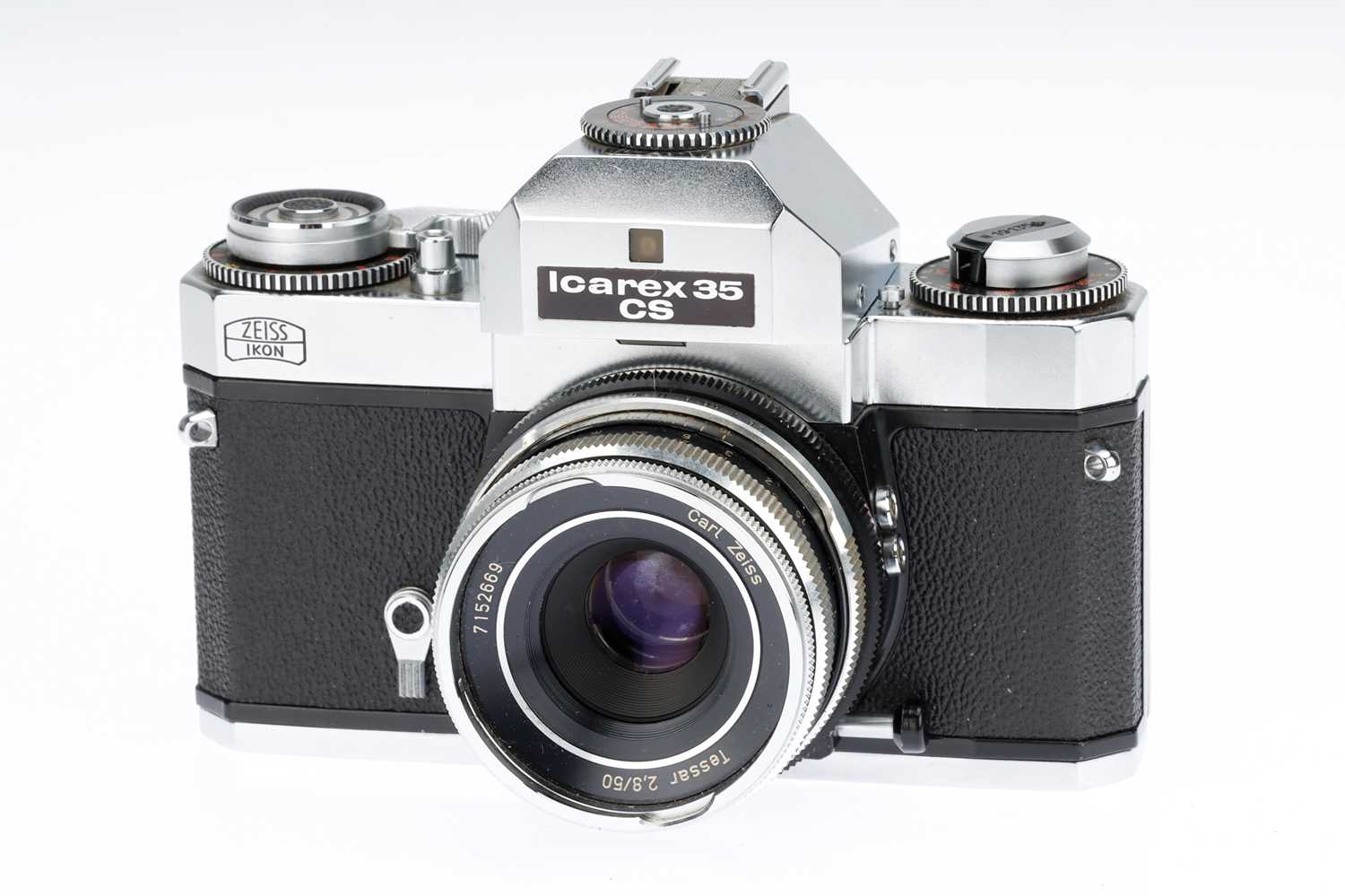 Lot 118 - A Zeiss Ikon Icarex 35 CS 35mm SLR Camera
