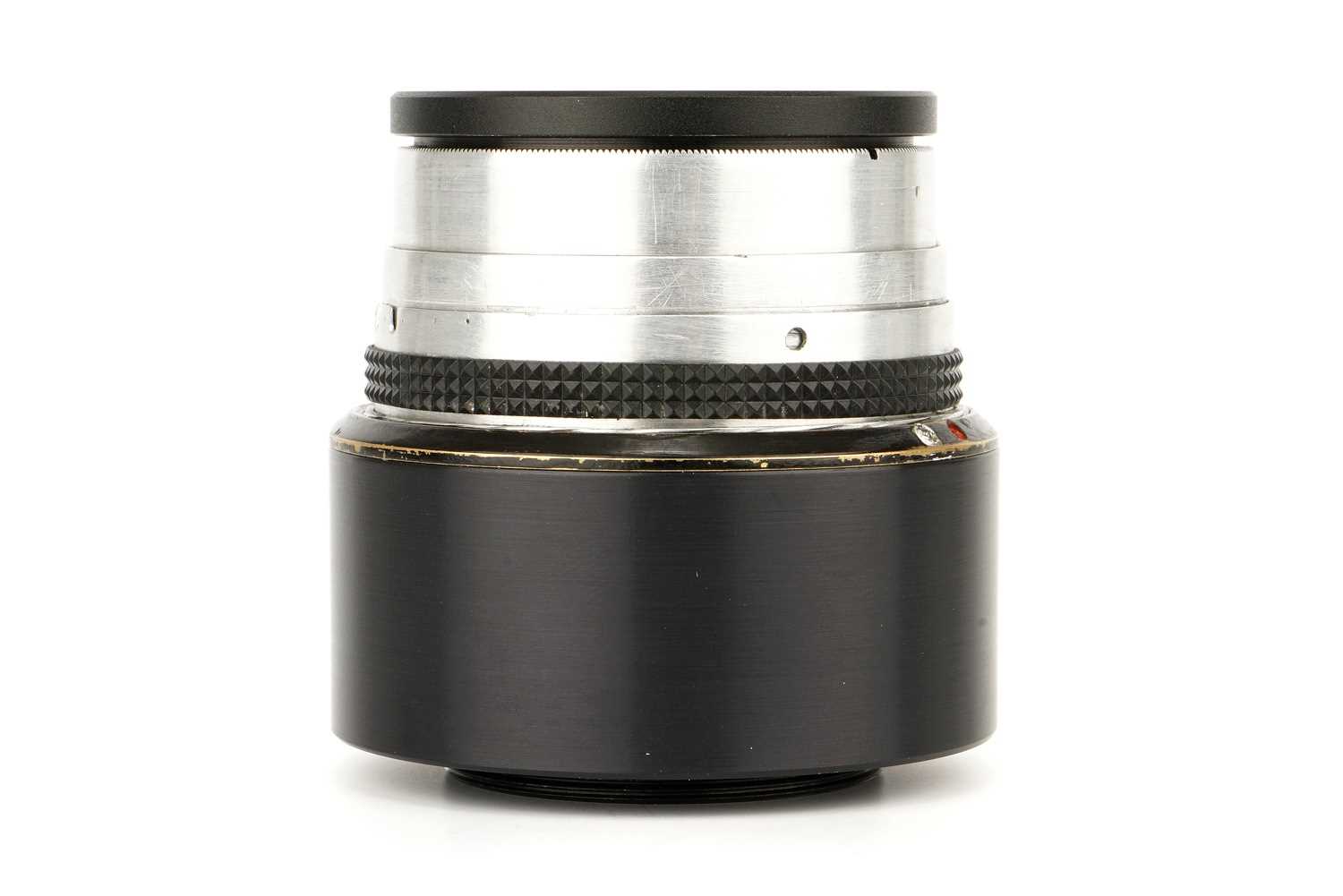 Lot 410 - An Ernemann Ernostar f/1.8 85mm Lens,