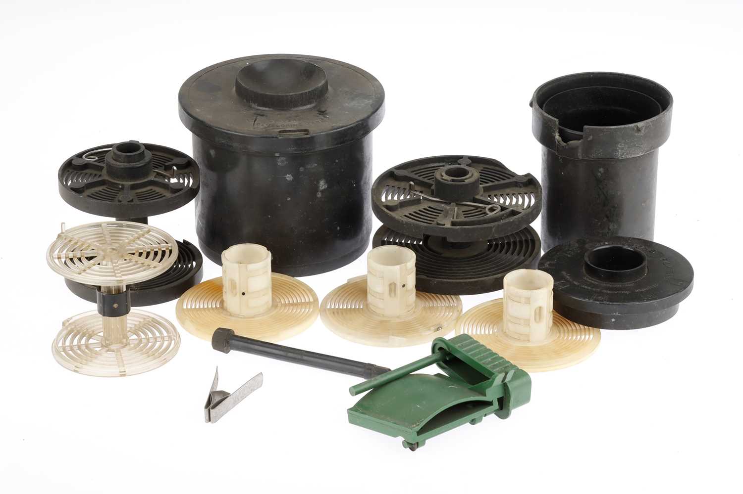 Lot 410 - END LOT: A Mixed Selection of Developing