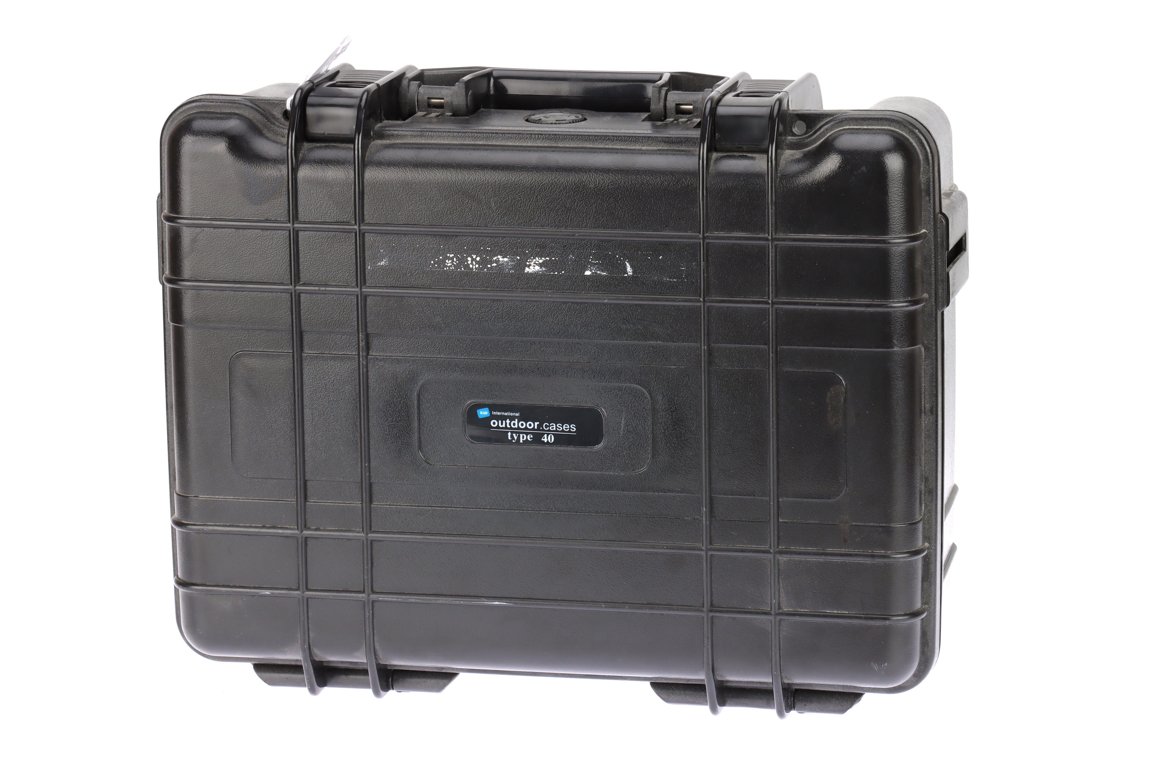Lot 405 - A B & W International Type 40 Outdoor Case