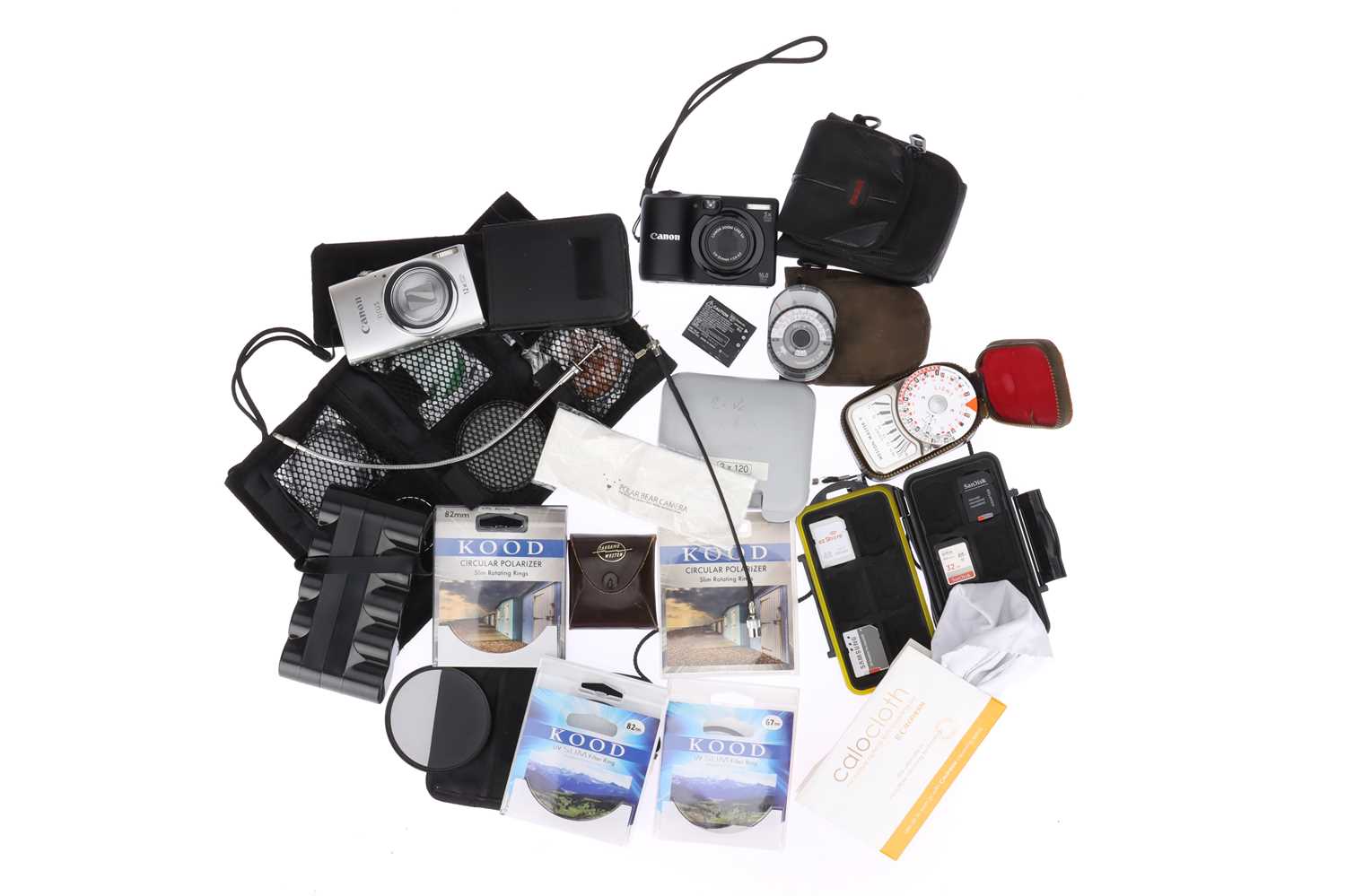Lot 217 - A Collection of Two Compact Cameras and