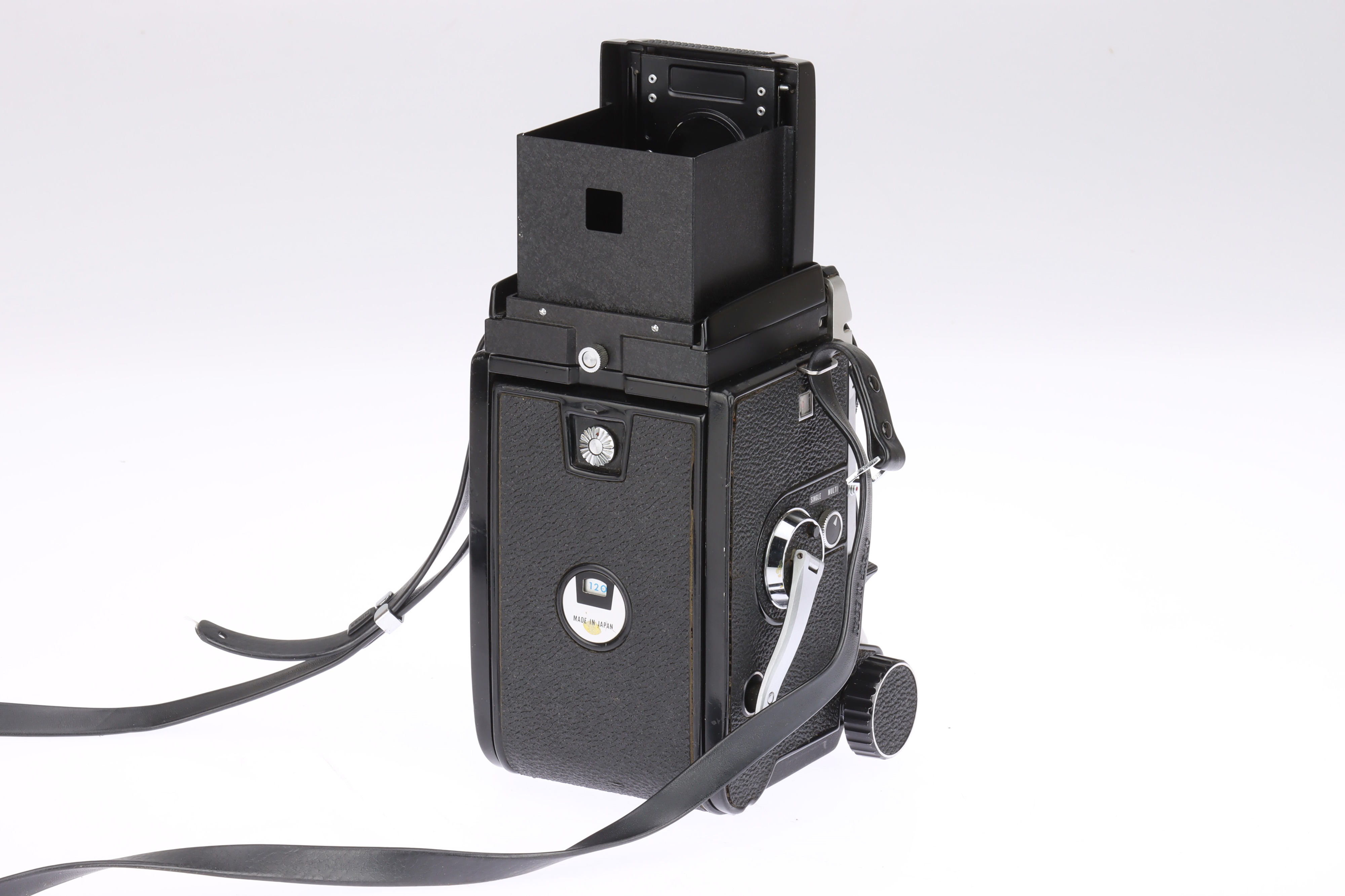 Lot 147 - A Mamiya C330 Medium Format TLR Camera,