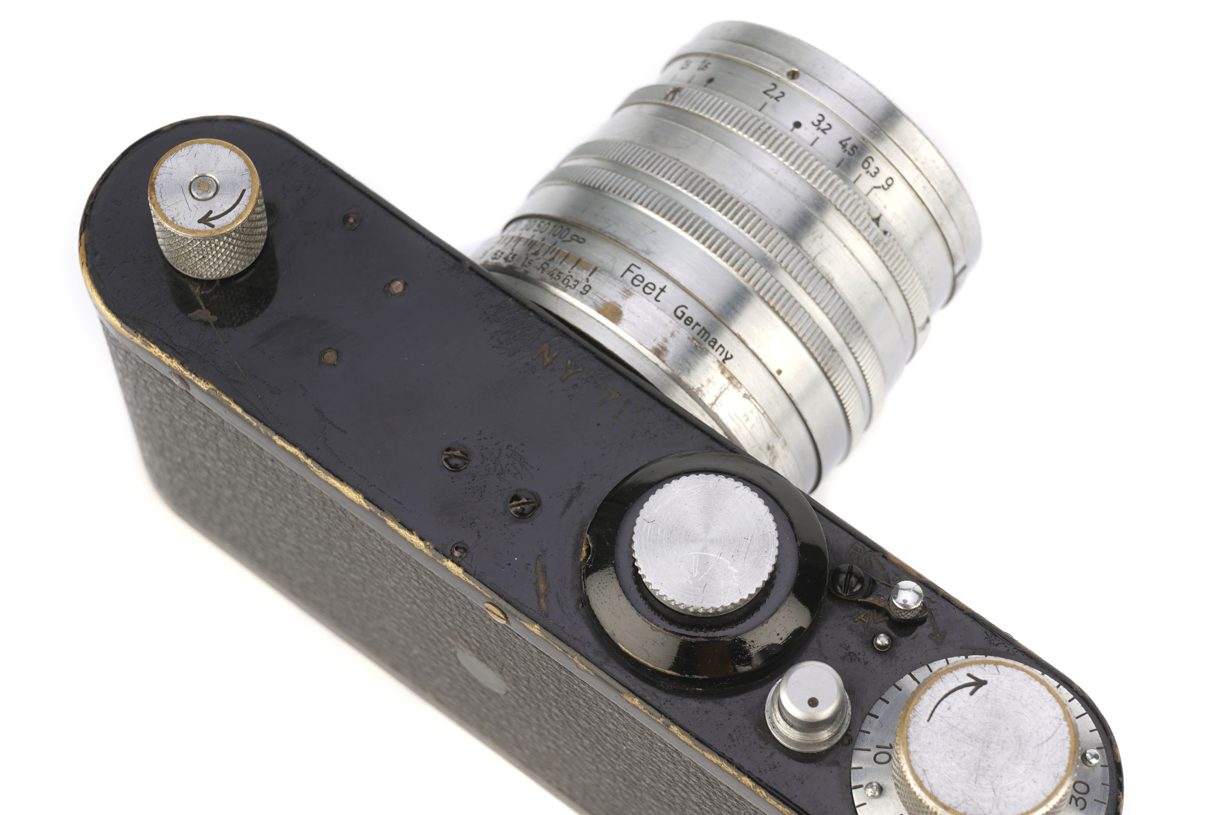 Lot 13 - A Leica Standard Model E X-Ray Camera,