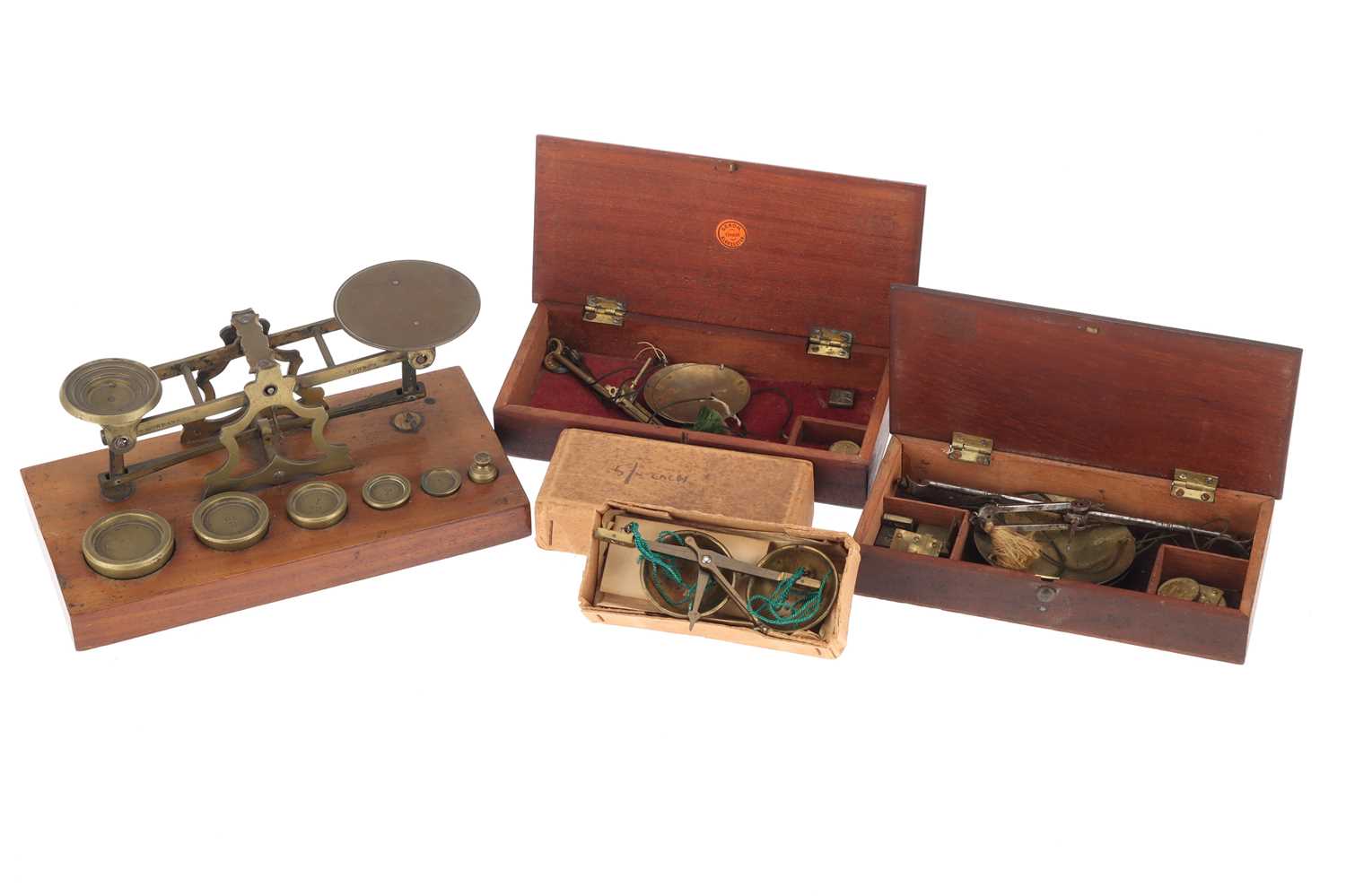 Lot 398 - Collection of Small Scales,