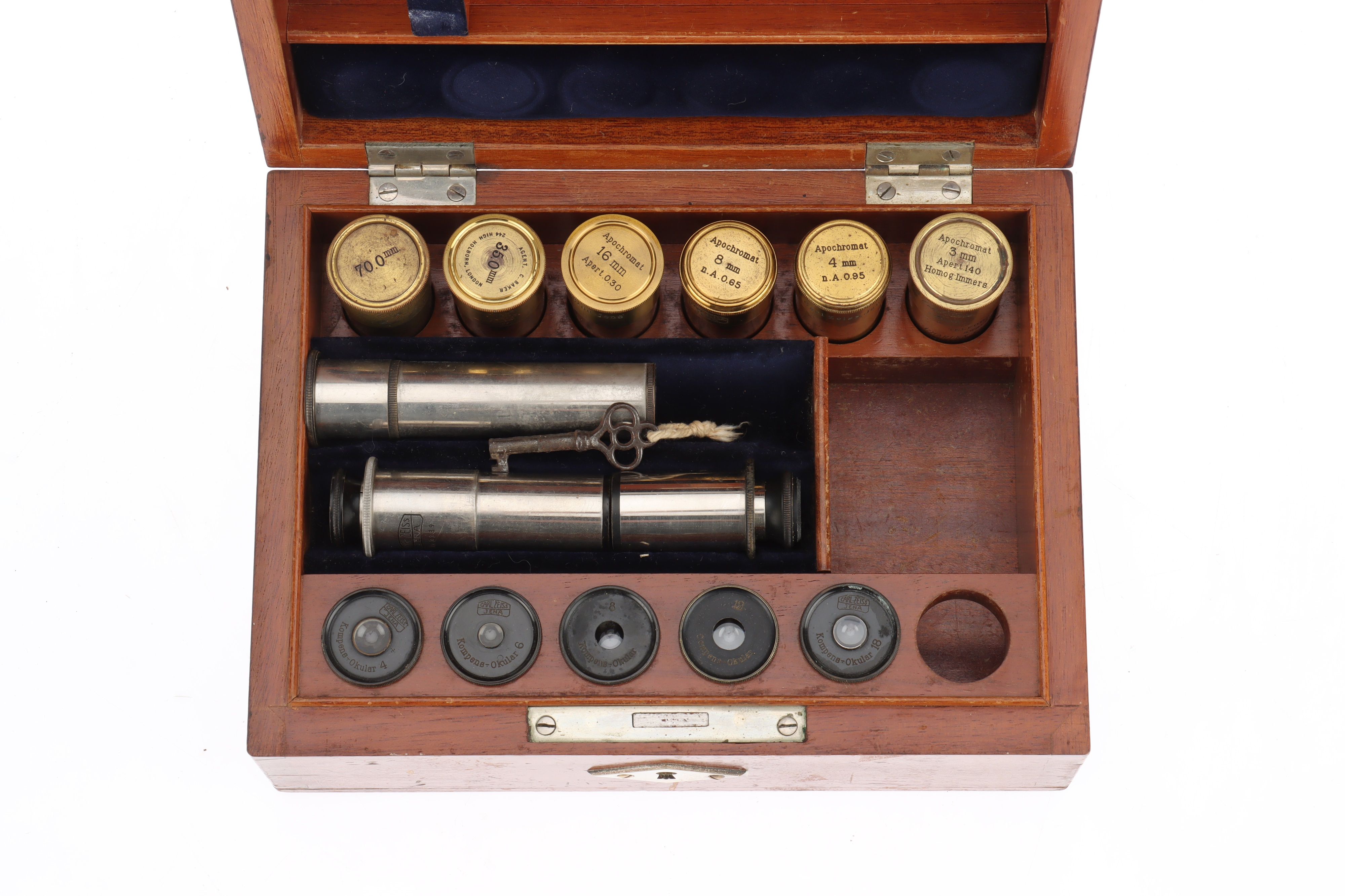 Lot 148 - A Set of Zeiss Microscope Accessories,