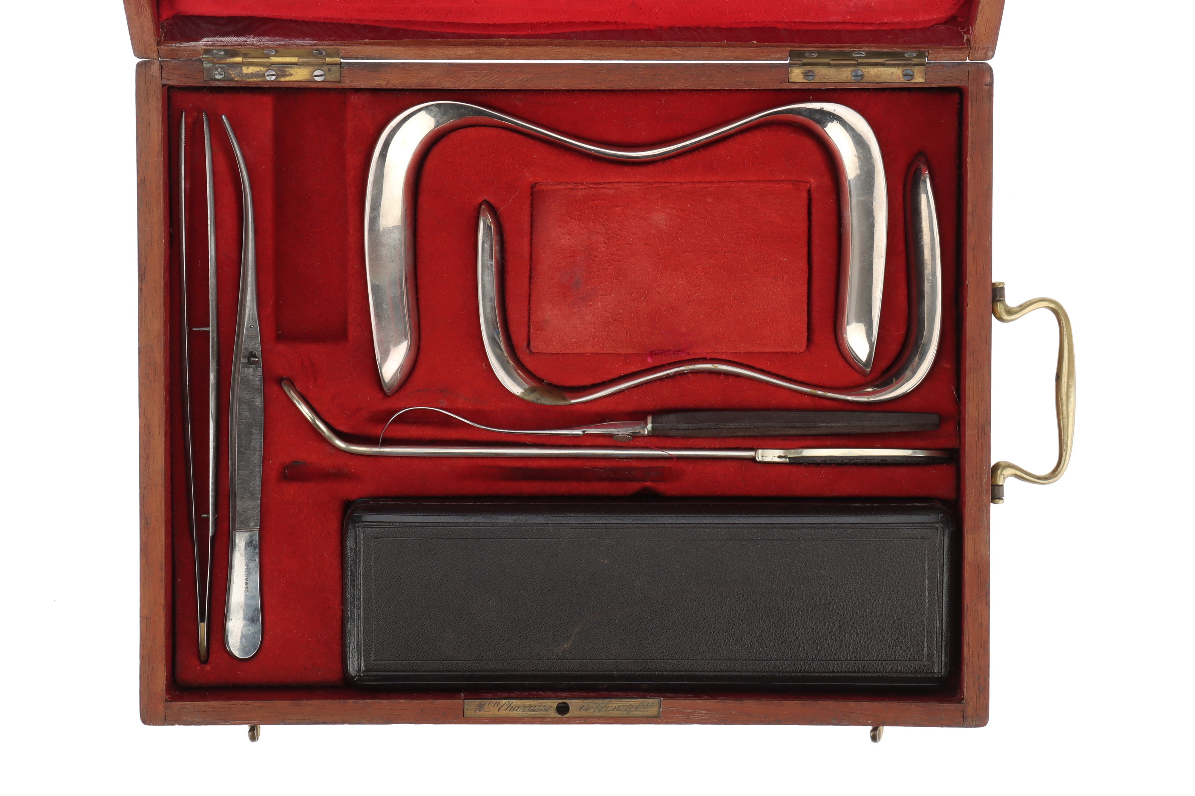 Lot 7 - A Cleft Palate Set,