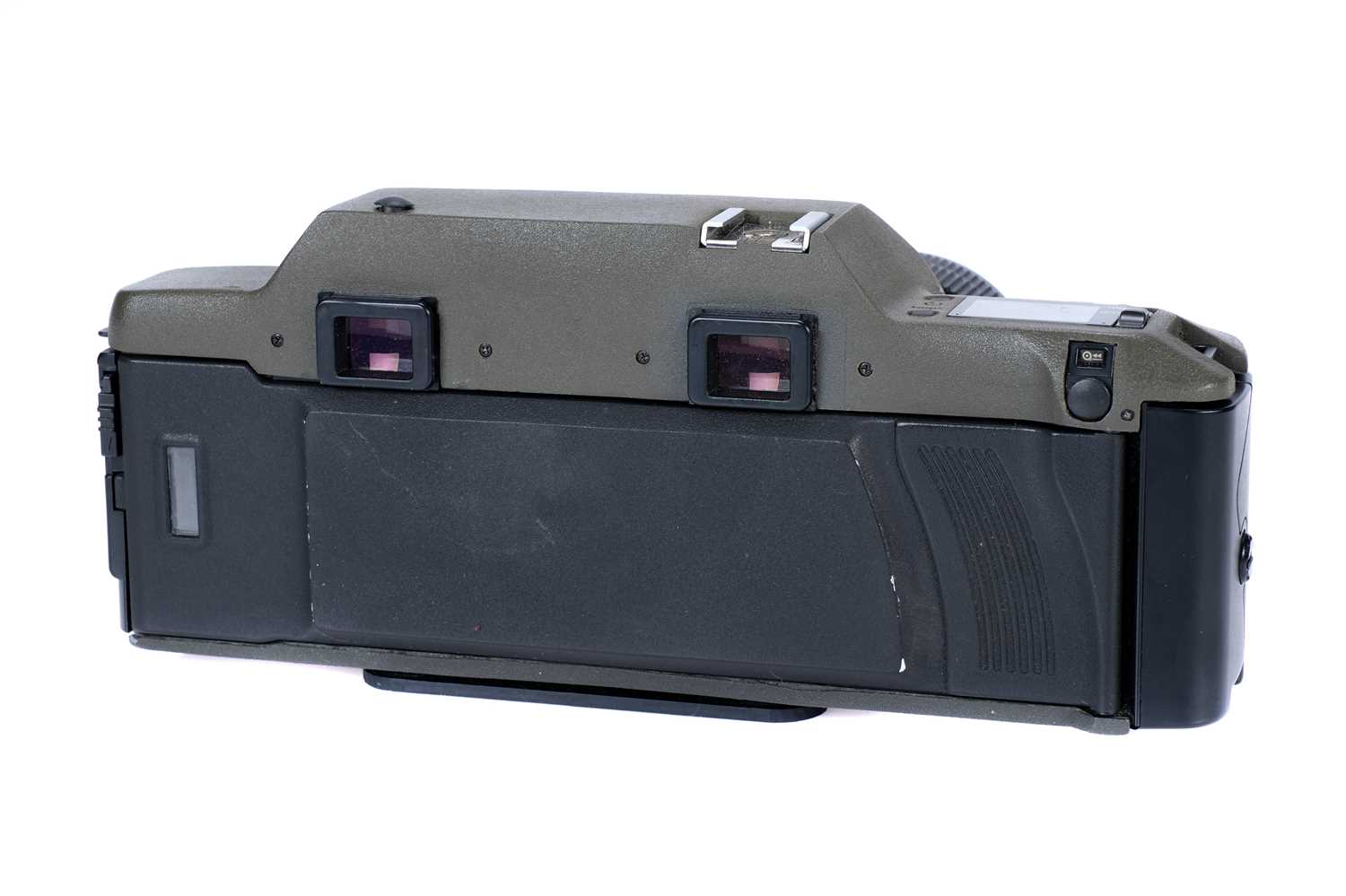 Lot 186 - A RBT 3D x2 Stereo 35mm SLR Camera,
