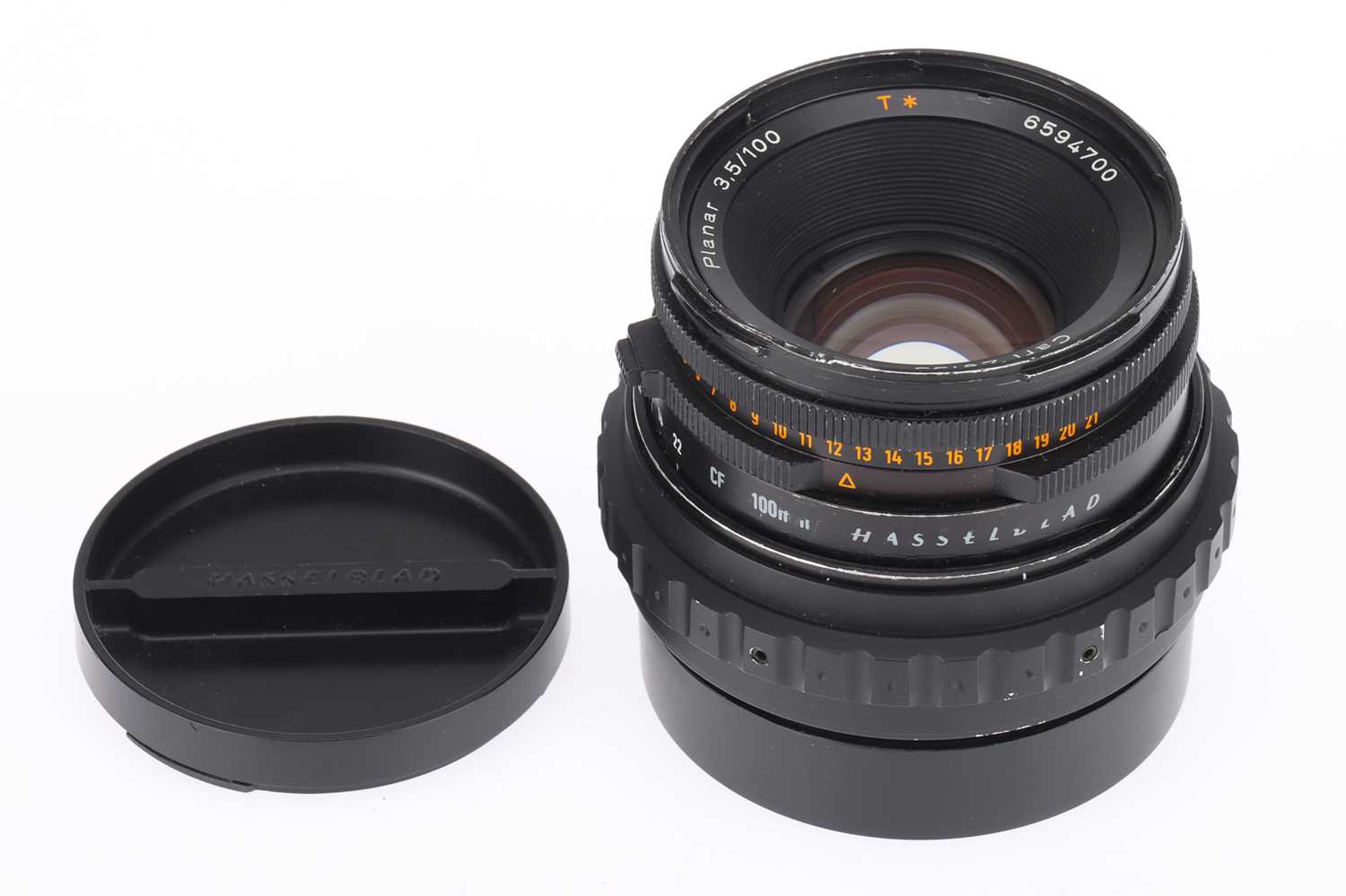 Lot 409 - A Carl Zeiss Planar T* f/3.5 10mm Medium