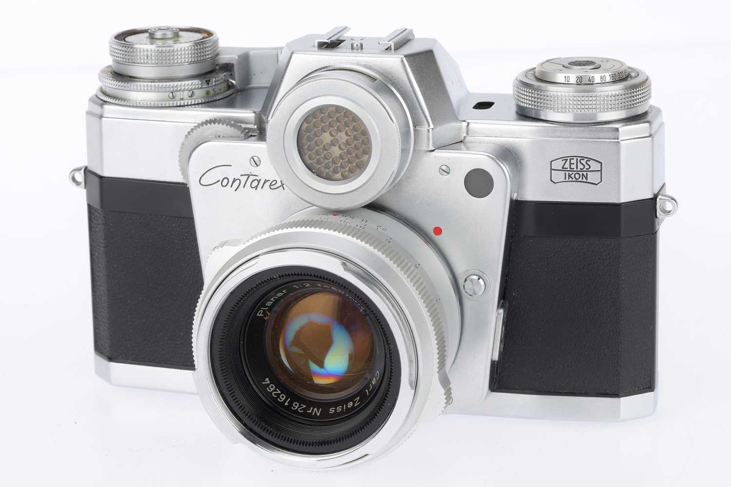 Lot 250 - A Zeiss Ikon Contarex "Bulls-Eye" 35mm SLR