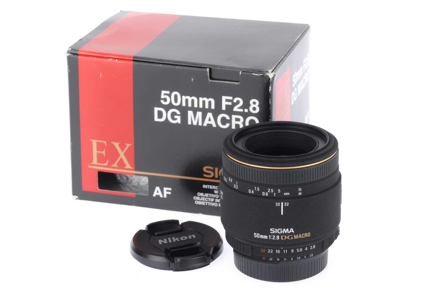 Lot 259 - A Sigma f/2.8 50mm EX DG Macro Lens,